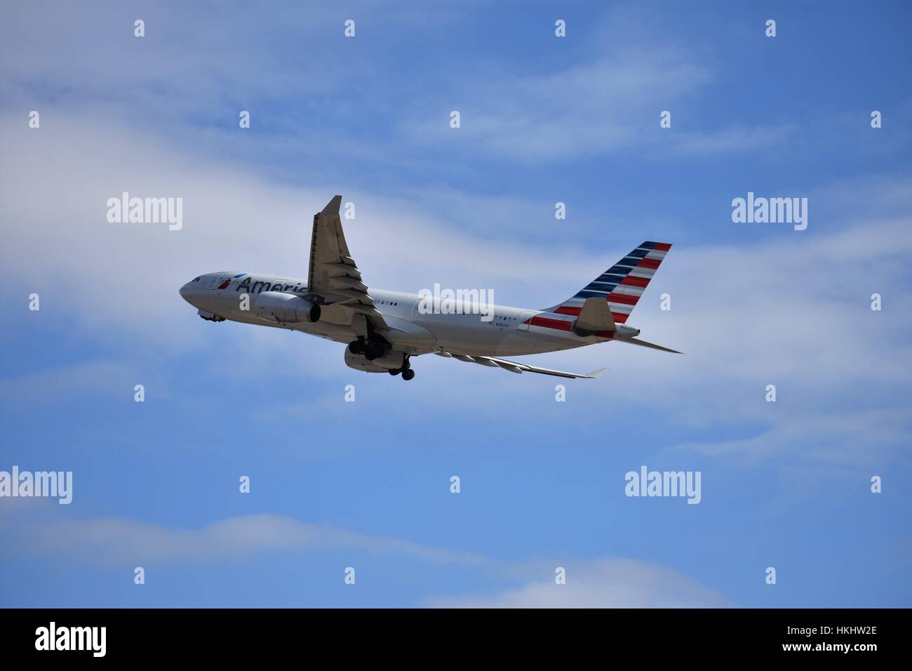 Airplane taking off from Charlotte Stock Photo - Alamy