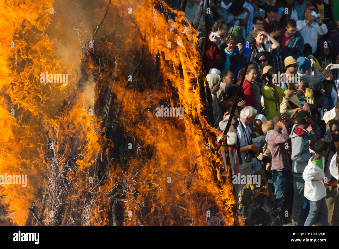 Pilgrims lighting fire celebrating Meskel Festival, Lalibela, Ethiopia ...