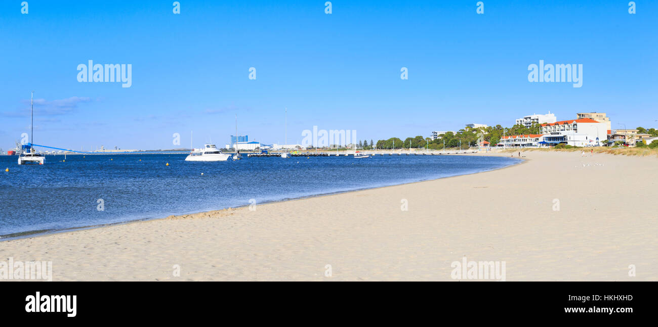 Rockingham beach hi-res stock photography and images - Alamy