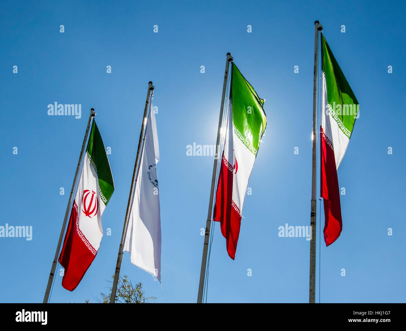 Traditionally iranian hi-res stock photography and images - Alamy