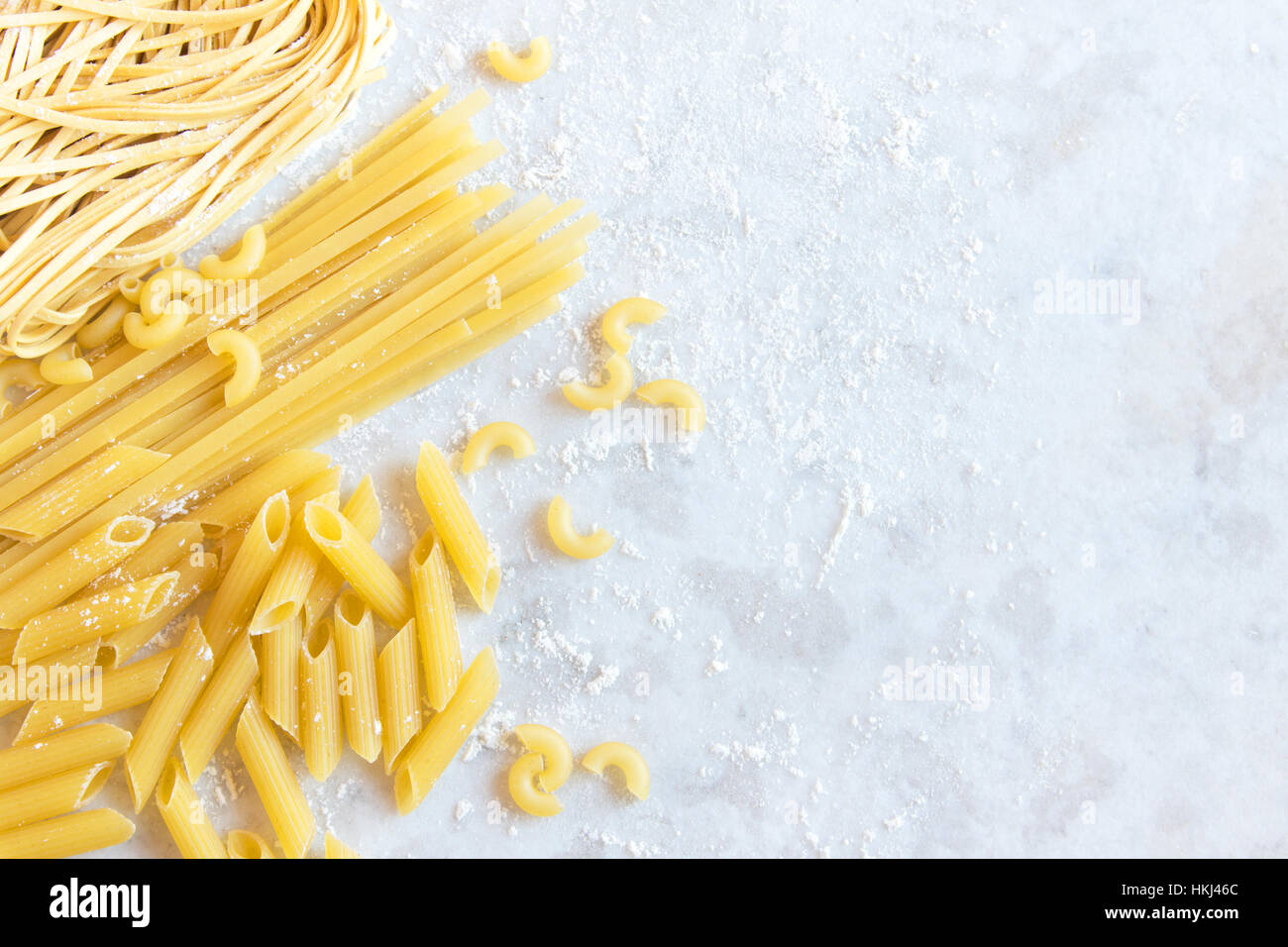 Spaghetti noodle hi-res stock photography and images - Alamy
