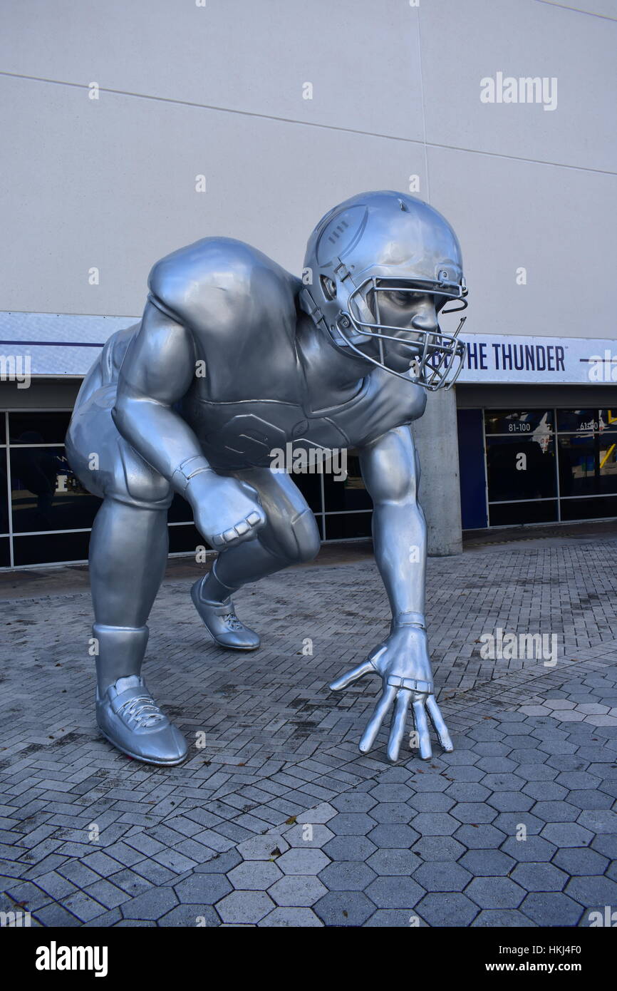 Football playoff sculpture hi-res stock photography and images - Alamy