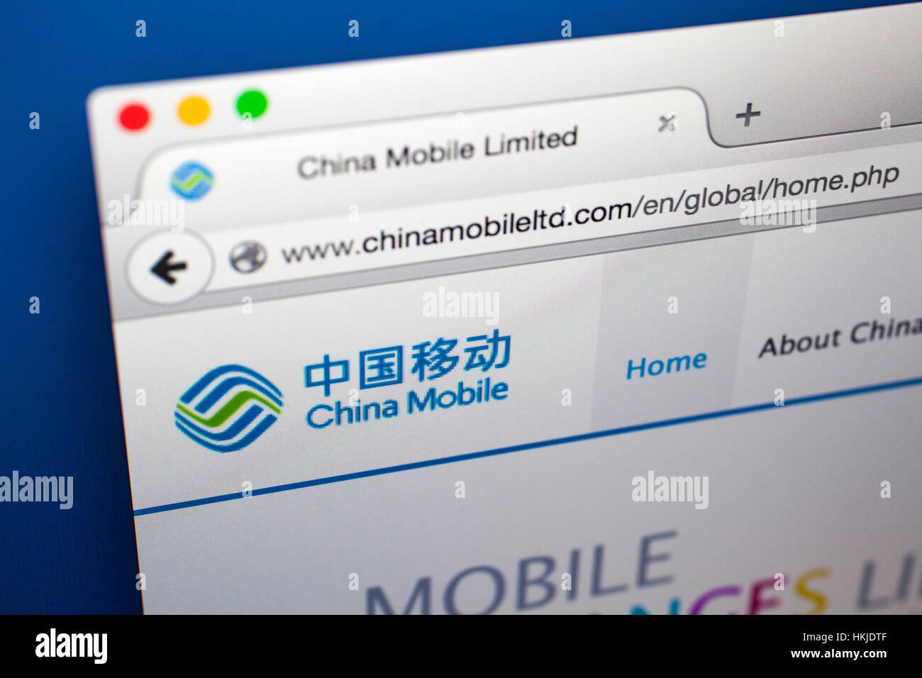 China online phones hi-res stock photography and images - Alamy