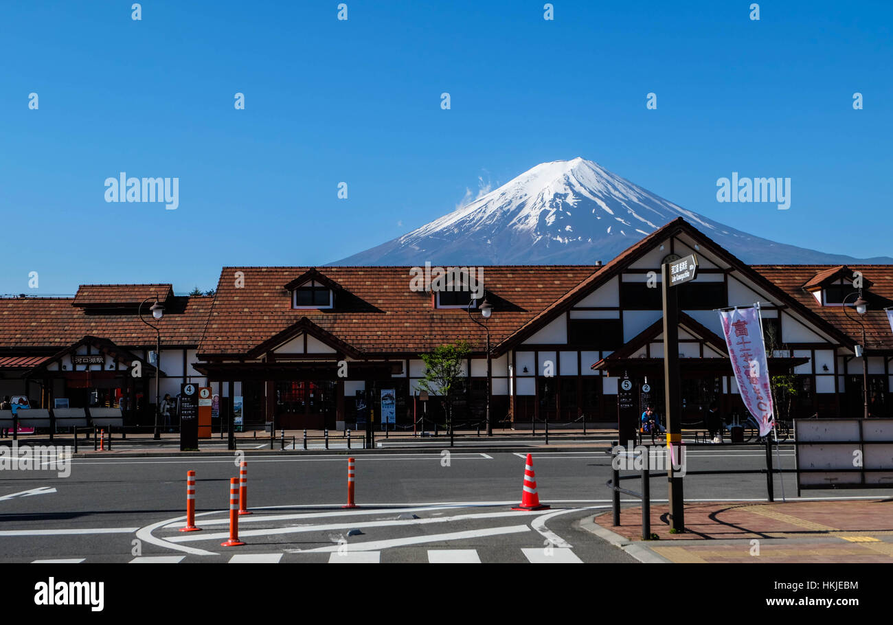 A bus station, Fuji mountain background Japan Stock Photo - Alamy