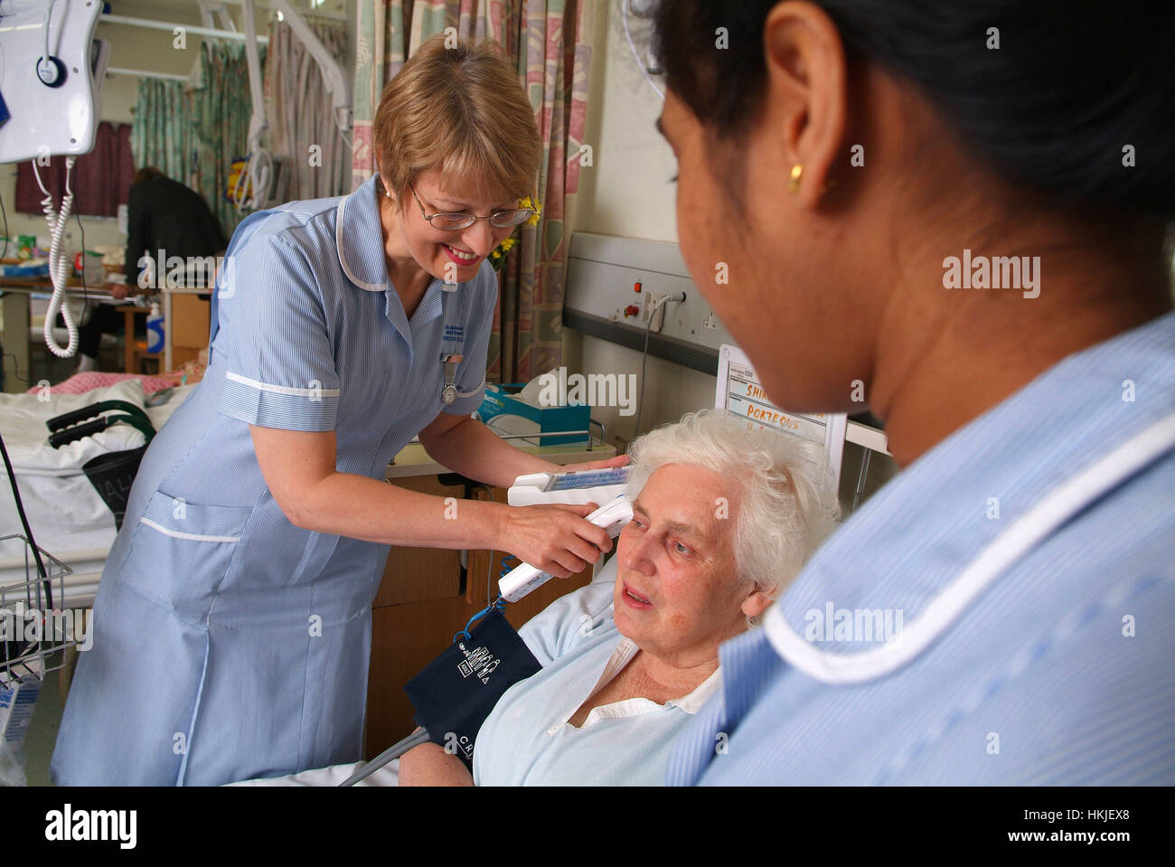 Hospital ward uk coronavirus pandemic hi-res stock photography and ...