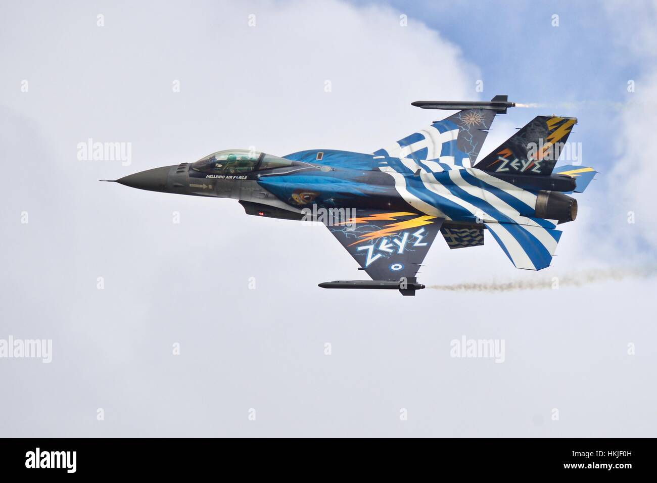 Demo Team Zeus F-16 Fighting Falcon Stock Photo - Alamy
