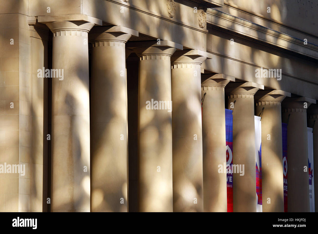 Ontario columns hi-res stock photography and images - Alamy