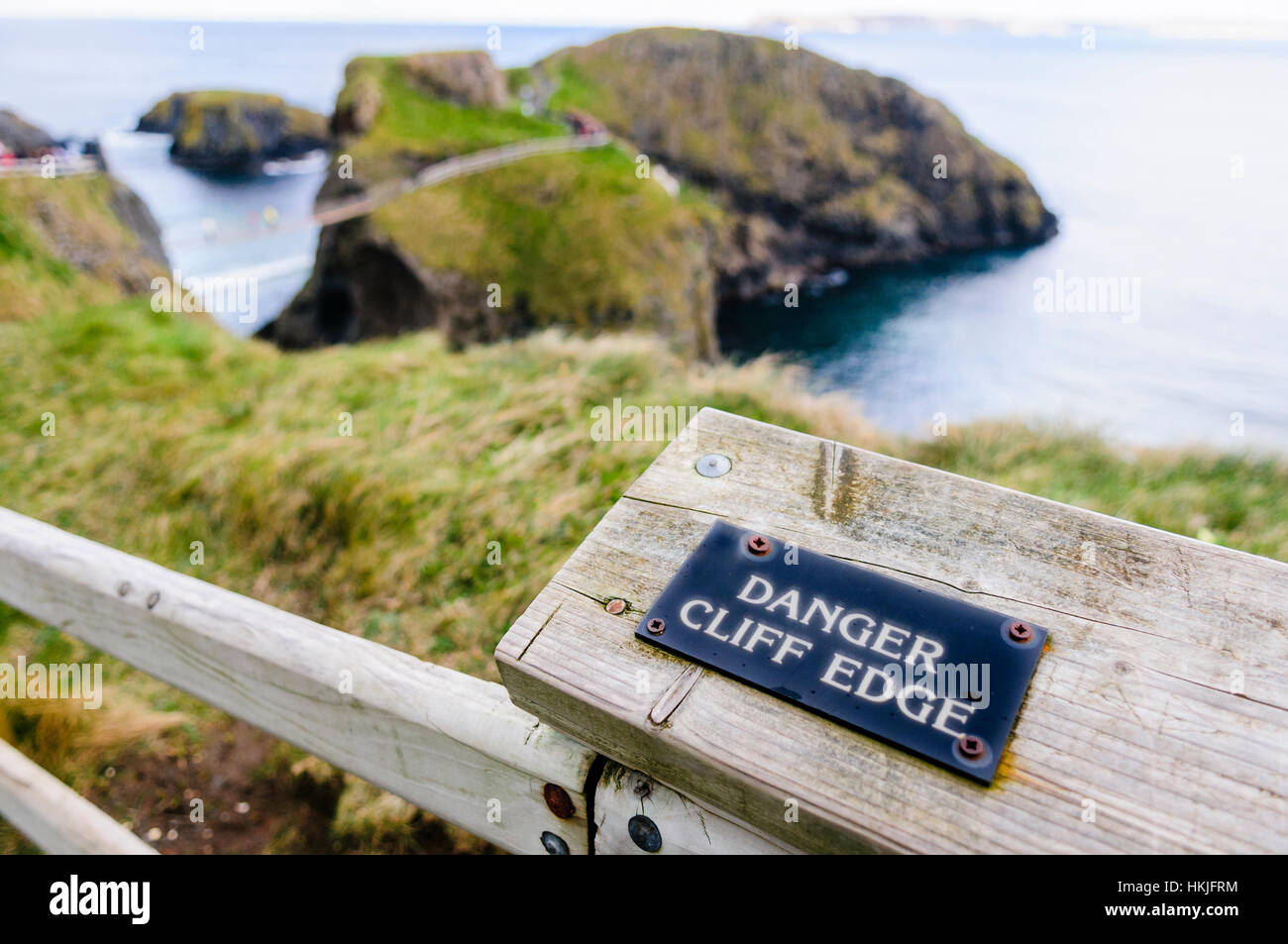 Danger Cliff Edge sign Stock Photo - Alamy