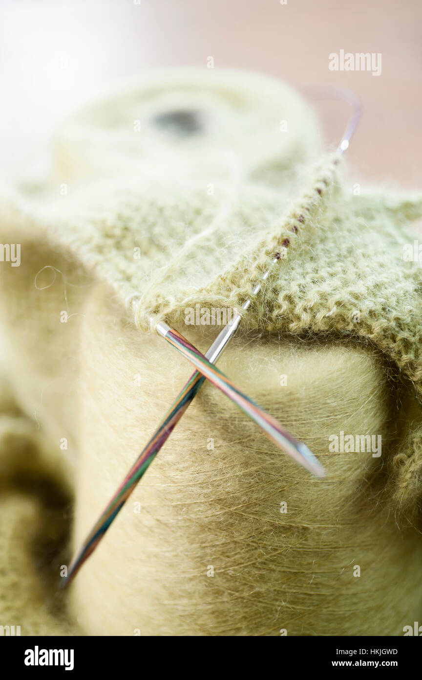 Knitting wool in market stall hi-res stock photography and images - Alamy