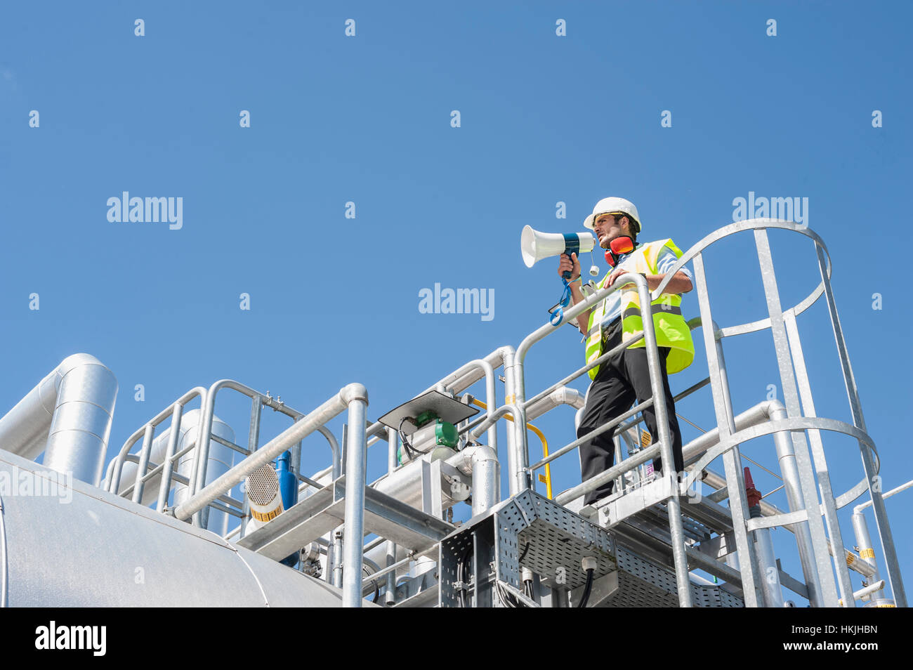 Hollering hi-res stock photography and images - Alamy