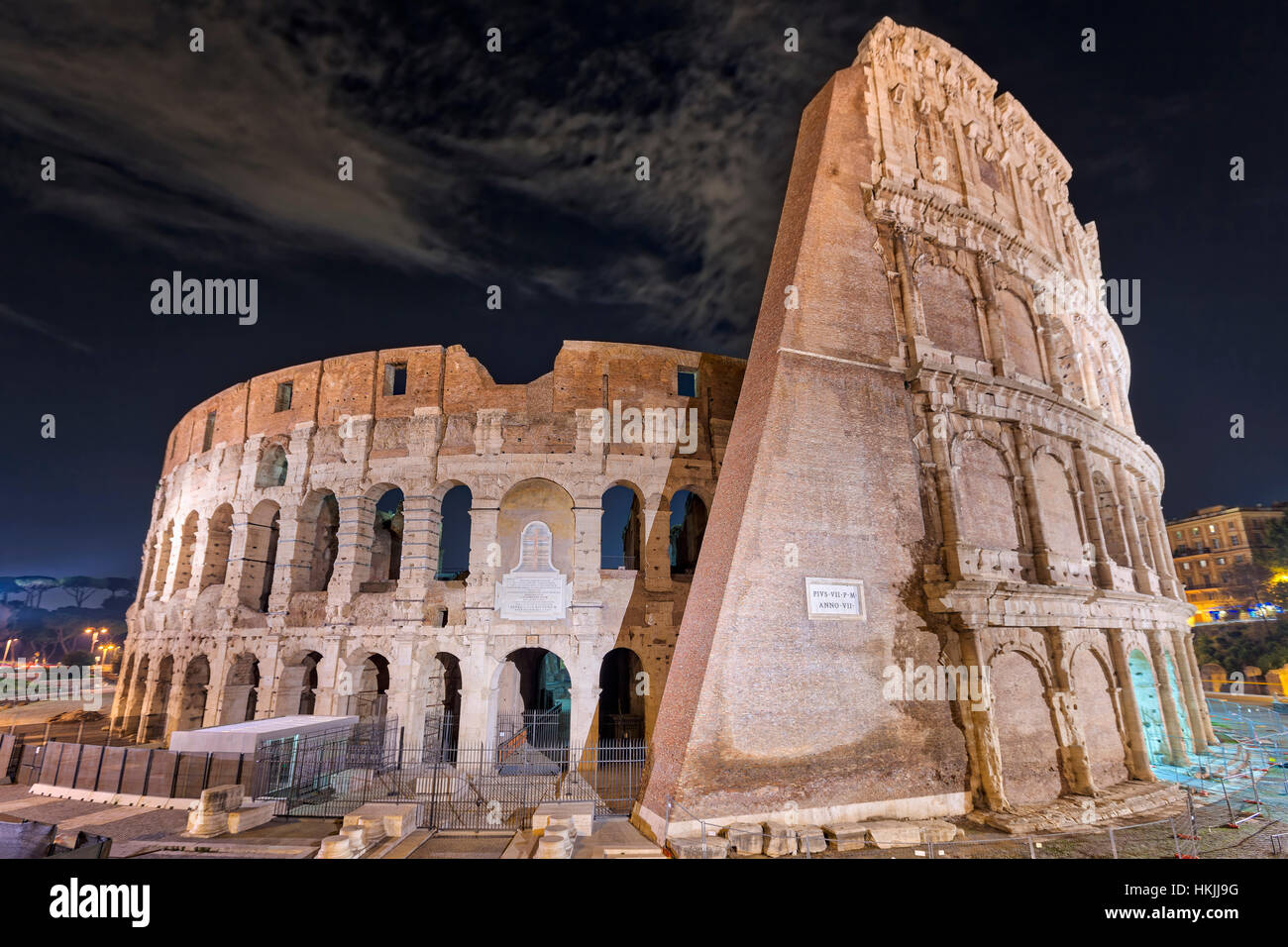 Rome colosseum arches illuminated hi-res stock photography and images ...