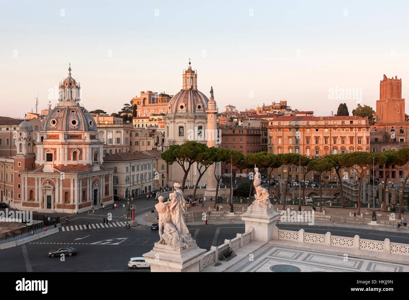 Elevated view of Piazza Venezia, Rome, Italy Stock Photo - Alamy