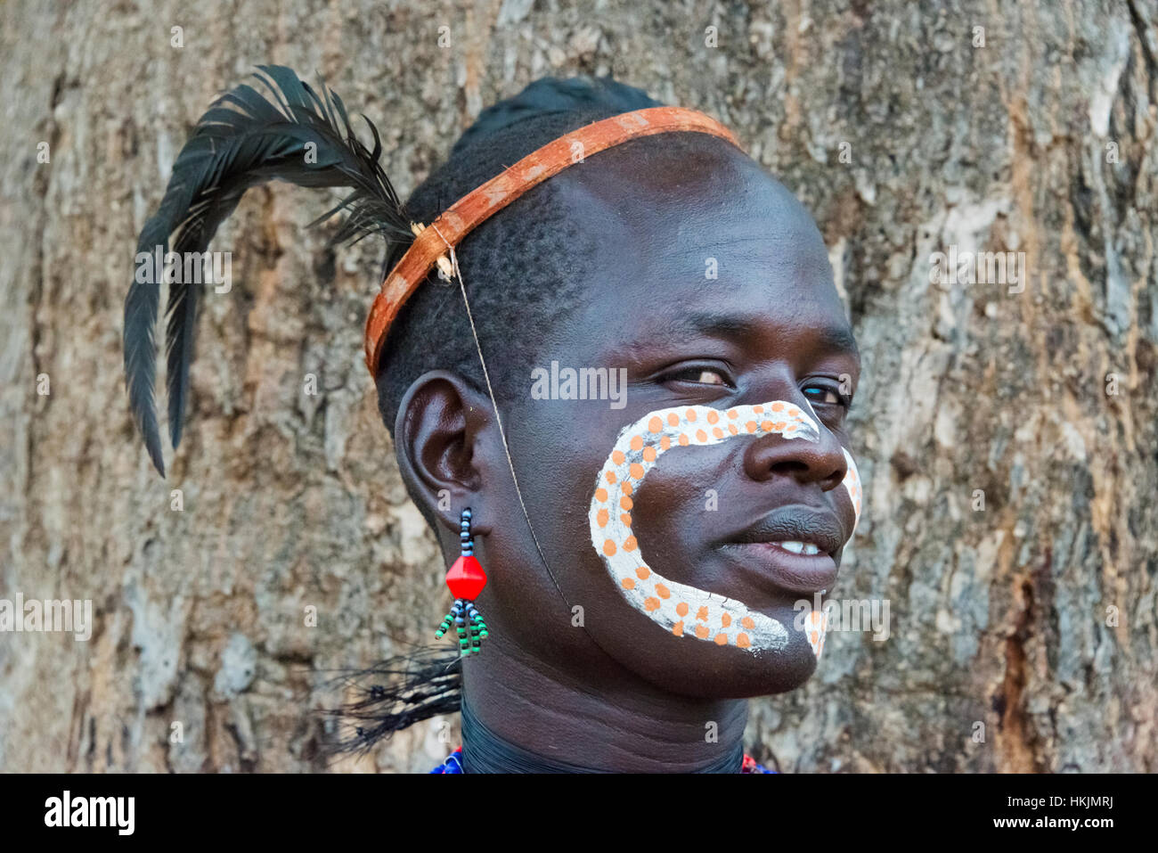 Hamar tribe people preparing for Cattle Jumping (a ceremonial event ...