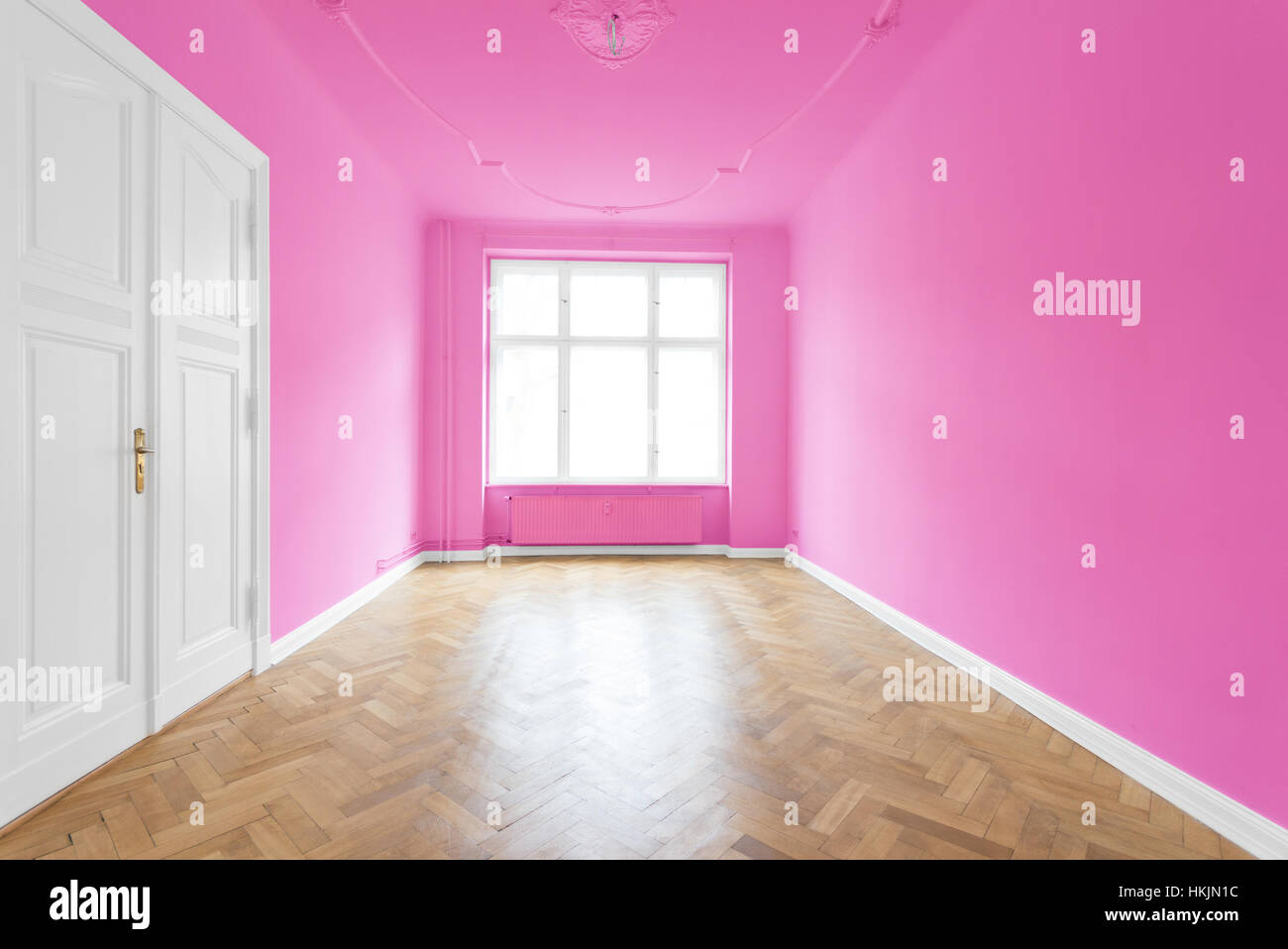 real estate interior - empty pink room Stock Photo - Alamy