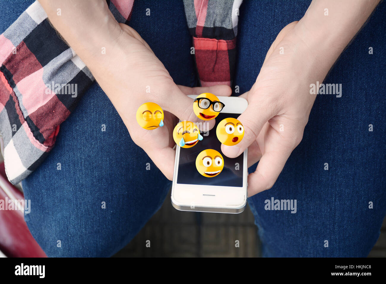 Texting emojis adult hi-res stock photography and images - Alamy