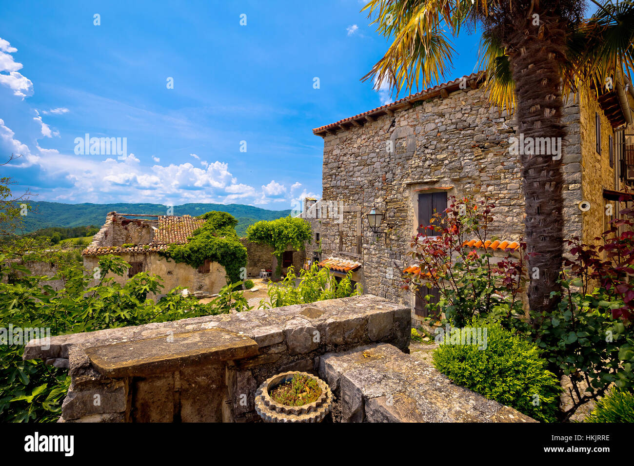 Town of Hum ancient architecture, smallest town in the world in Istria ...