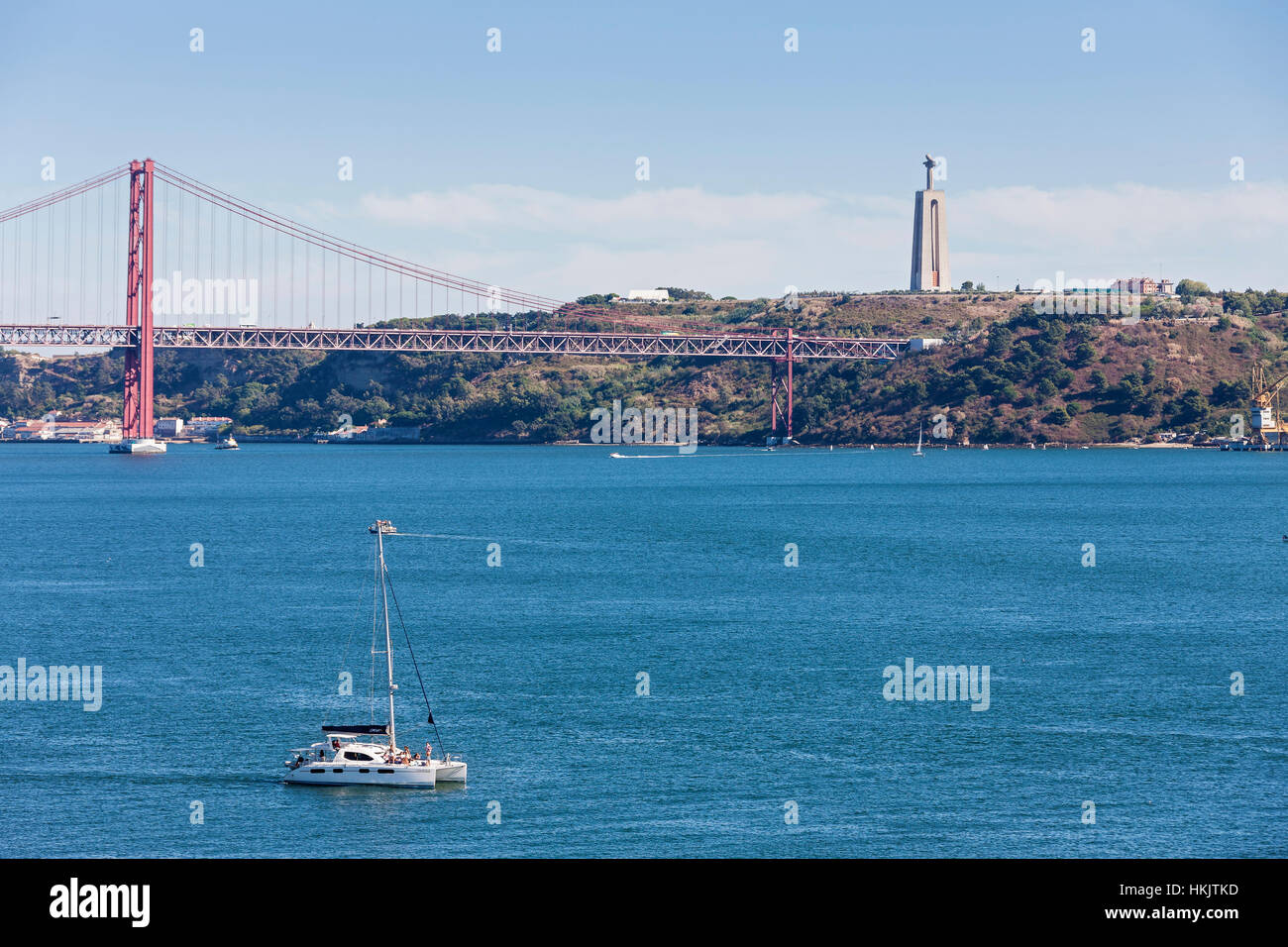 Bridge across river, April 25th Bridge, River Tagus, Lisbon, Portugal ...