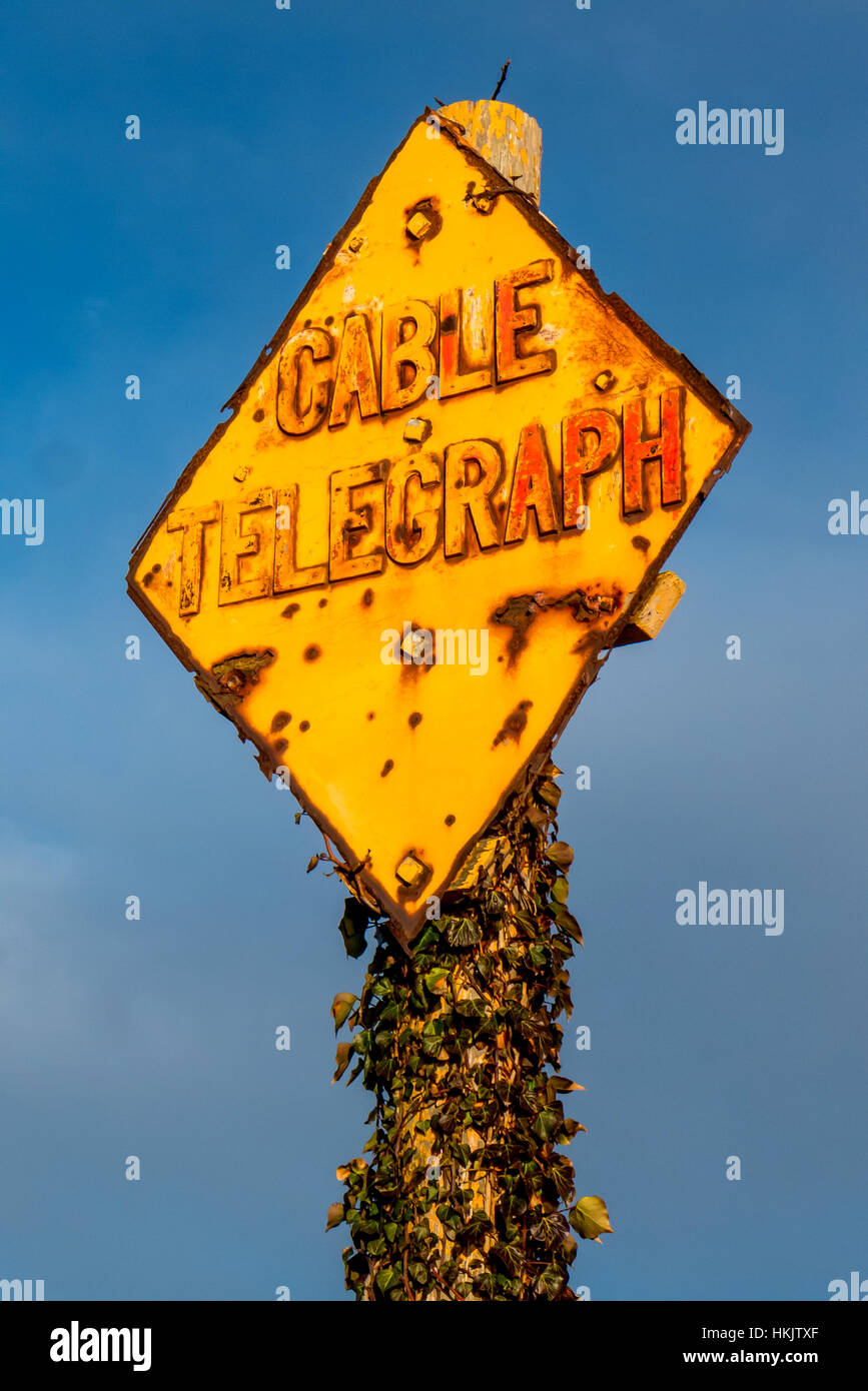 Cable telegraph sign hi-res stock photography and images - Alamy