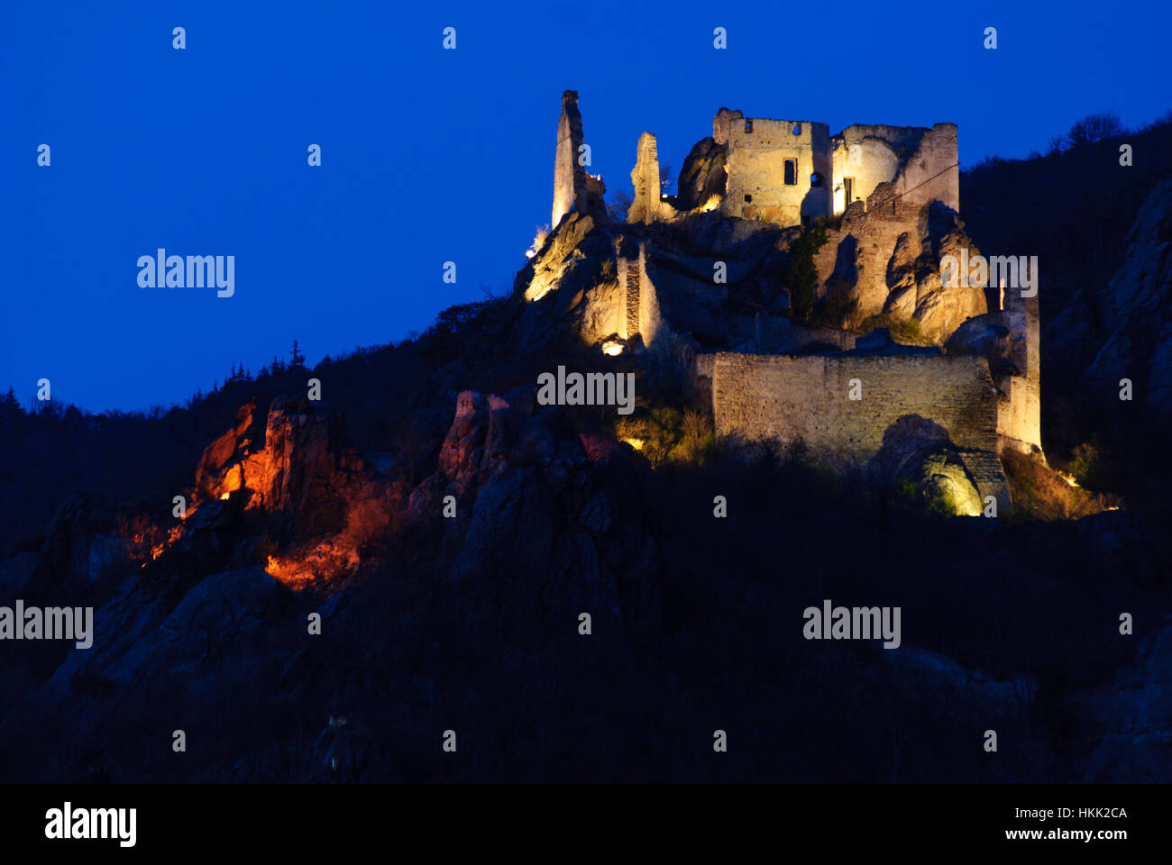 Dürnstein: Castle ruin Dürnstein on the Danube, Wachau ...