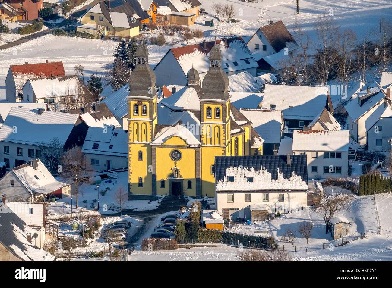 Padberger Dom Maria-Magdalena, in the snow, yellow church, romantic ...