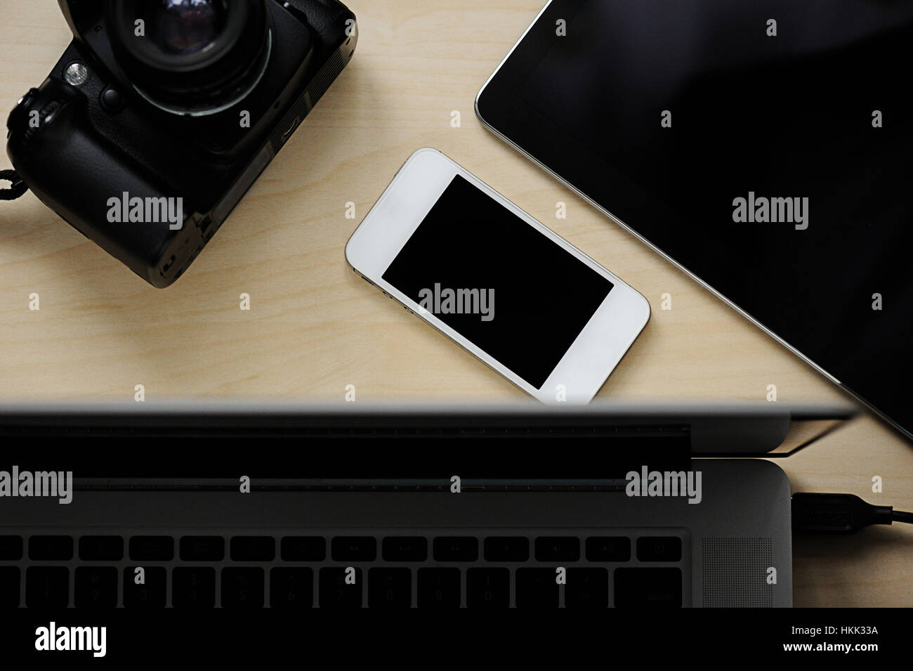 Mobile desktop tablet hi-res stock photography and images - Alamy