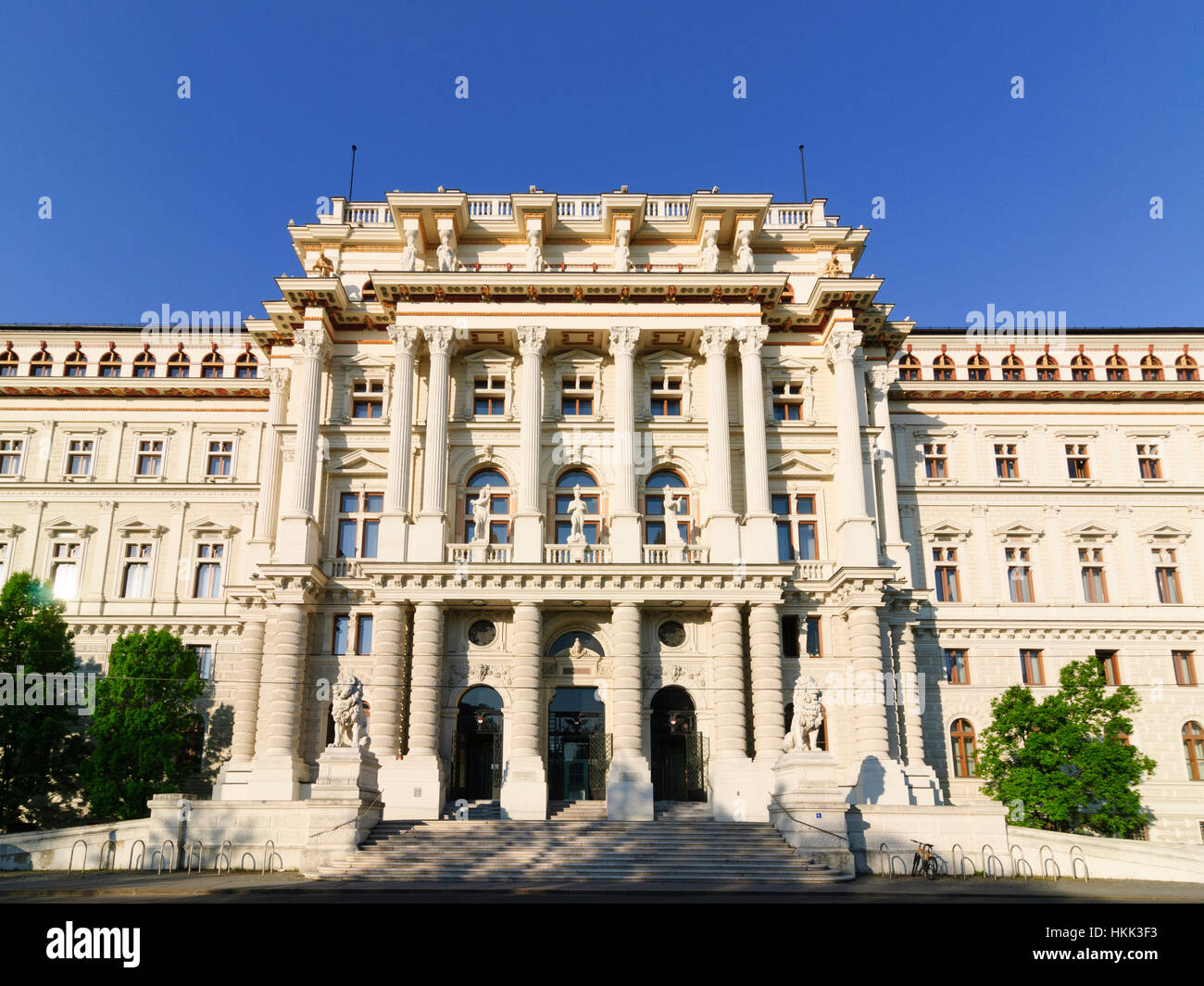 Wien, Vienna: Palace of Justice; Here is the Supreme Court, the General ...