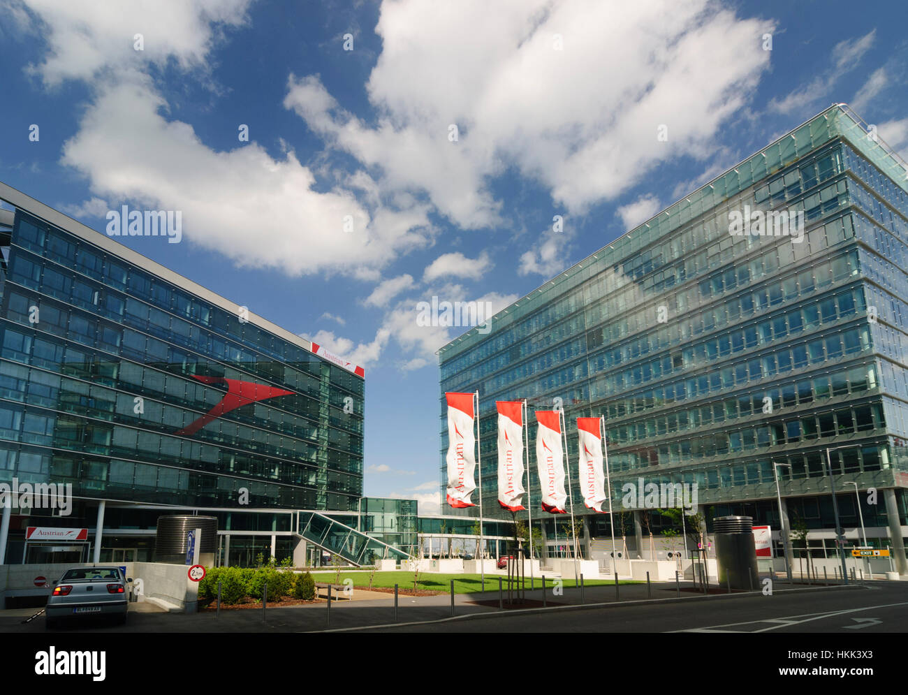 Airport of wien schwechat hi-res stock photography and images - Alamy
