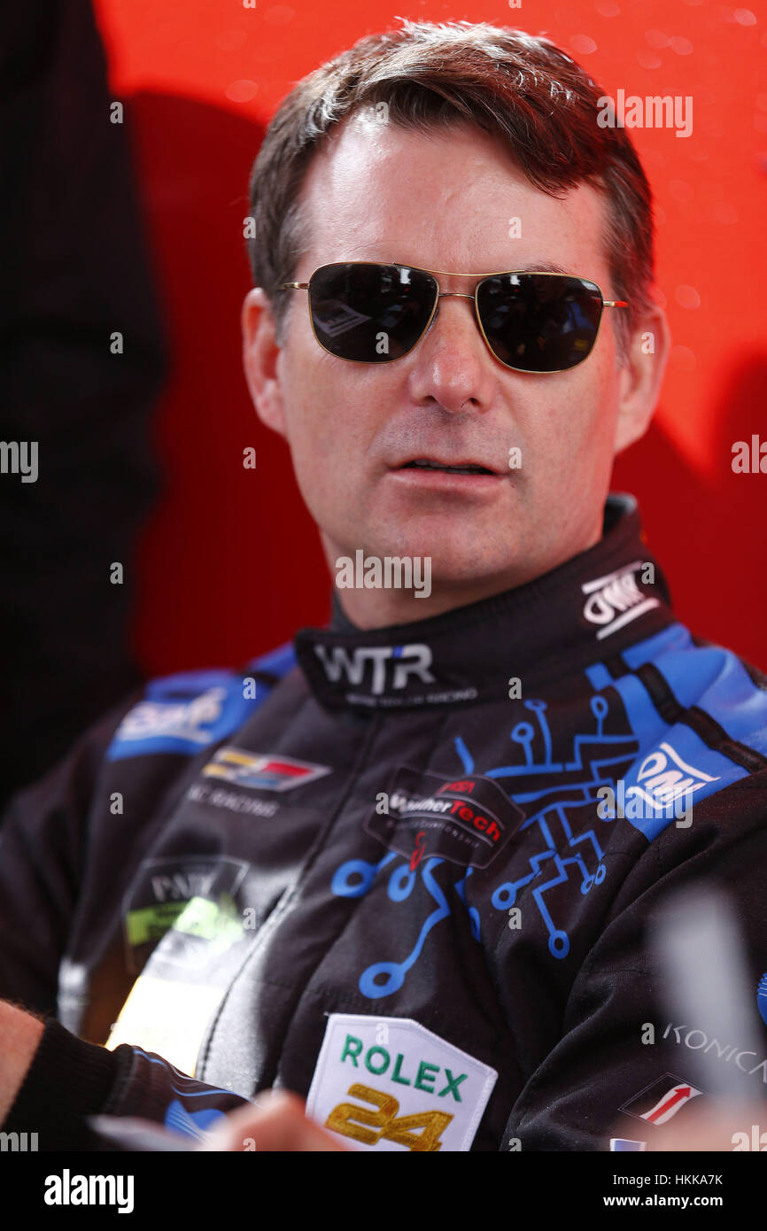 Daytona nascar fans hi-res stock photography and images - Alamy