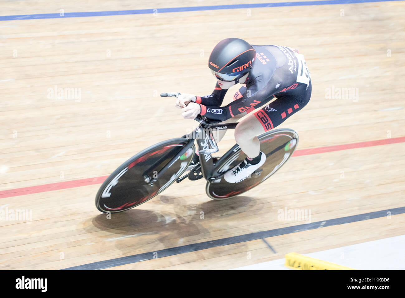 Manchester, UK. 28th Jan, 2017. Nathan Leaves competes in the mens ...