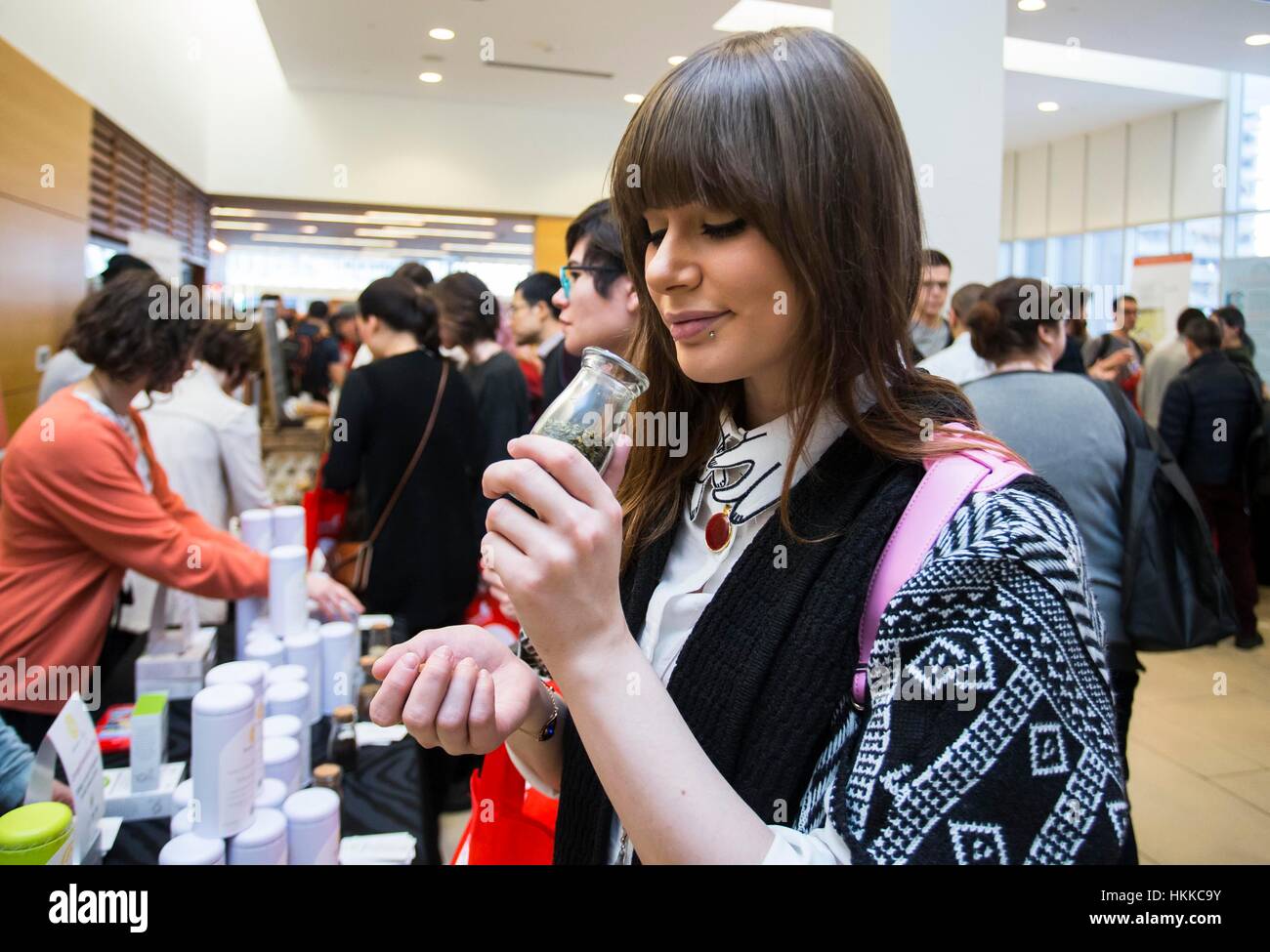 Tea tastings hi-res stock photography and images - Alamy
