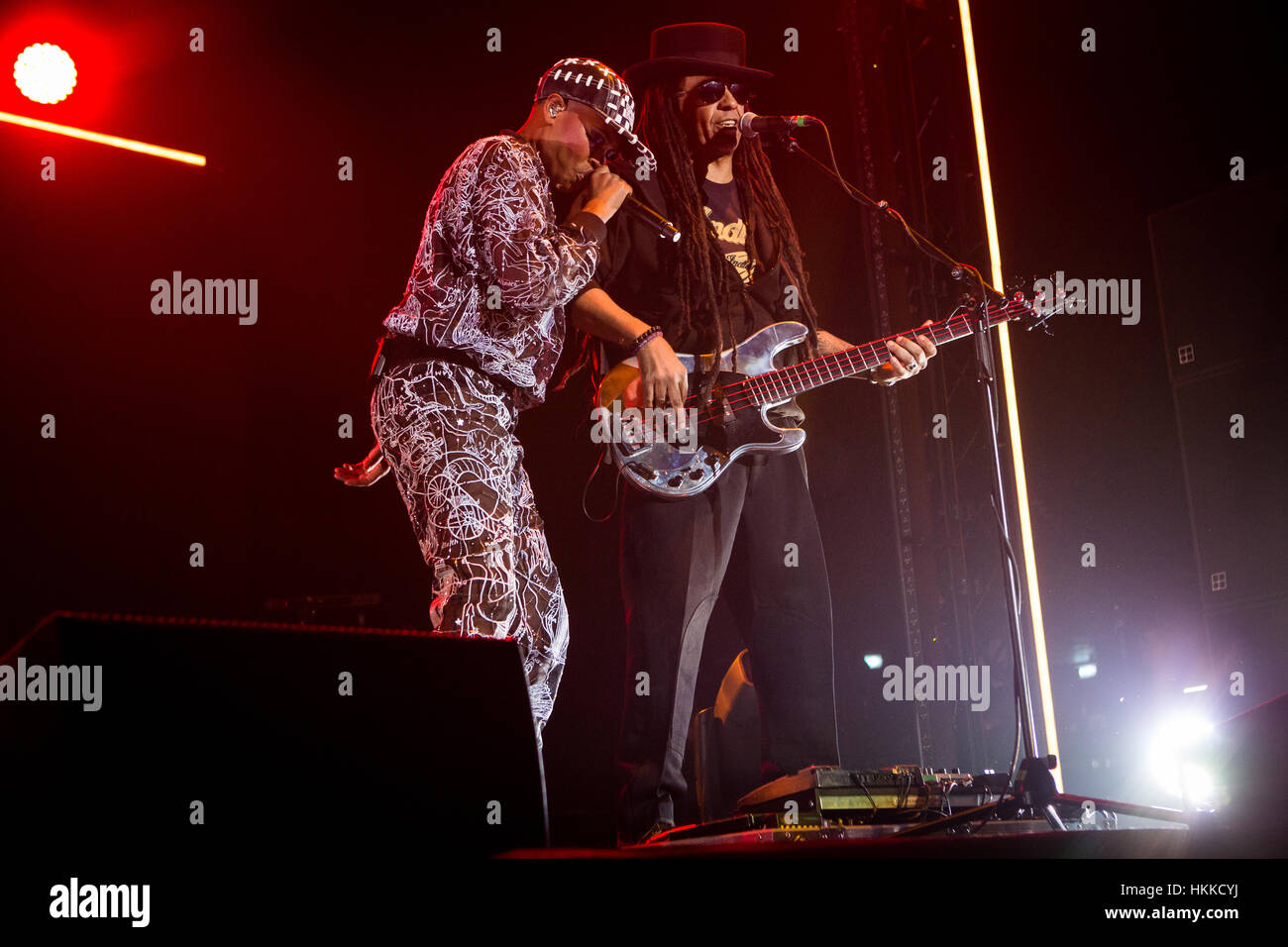 Skunk anansie band hi-res stock photography and images - Alamy