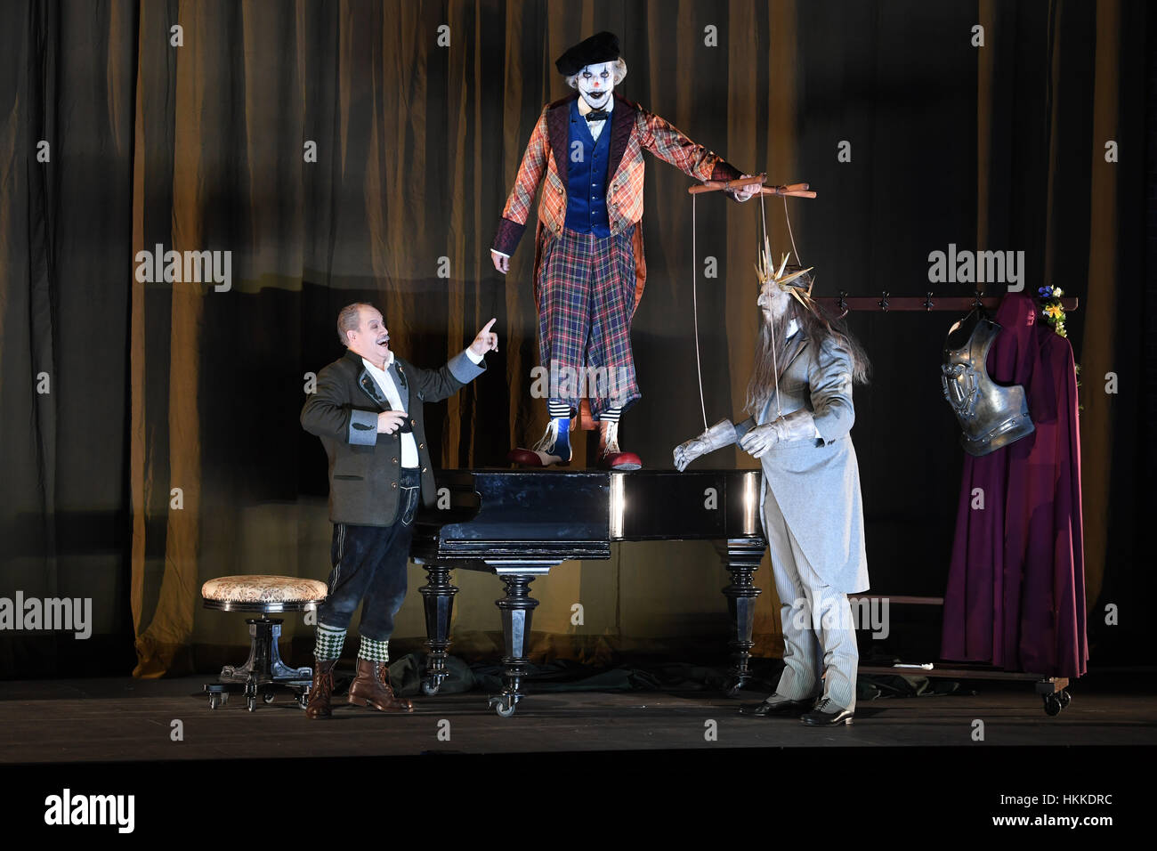 Houston opera hi-res stock photography and images - Alamy