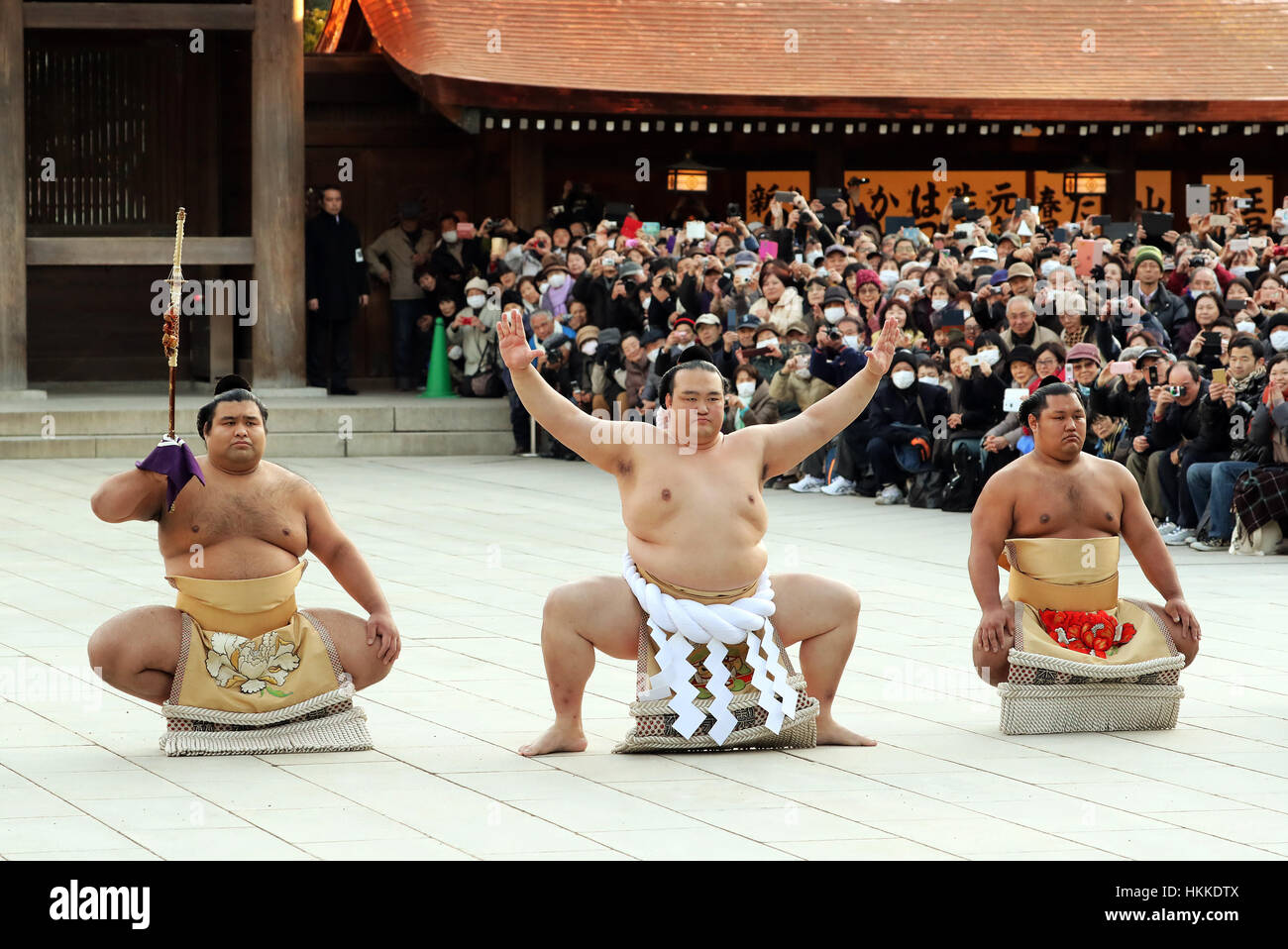 Tokyo, Japan. 27th Jan, 2017. Newly promoted Sumo grand champion ...