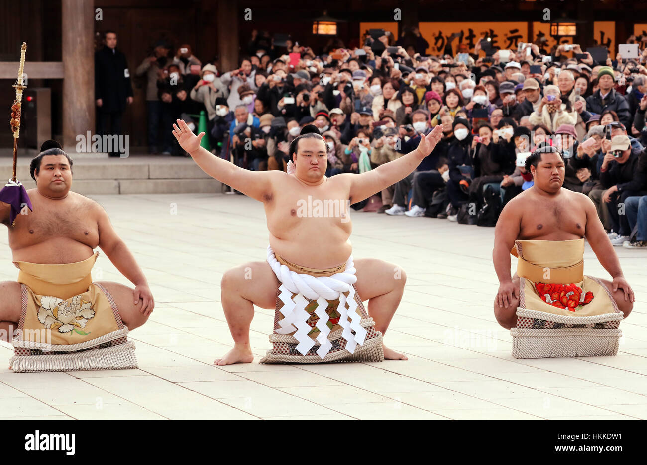 Tokyo, Japan. 27th Jan, 2017. Newly promoted Sumo grand champion ...