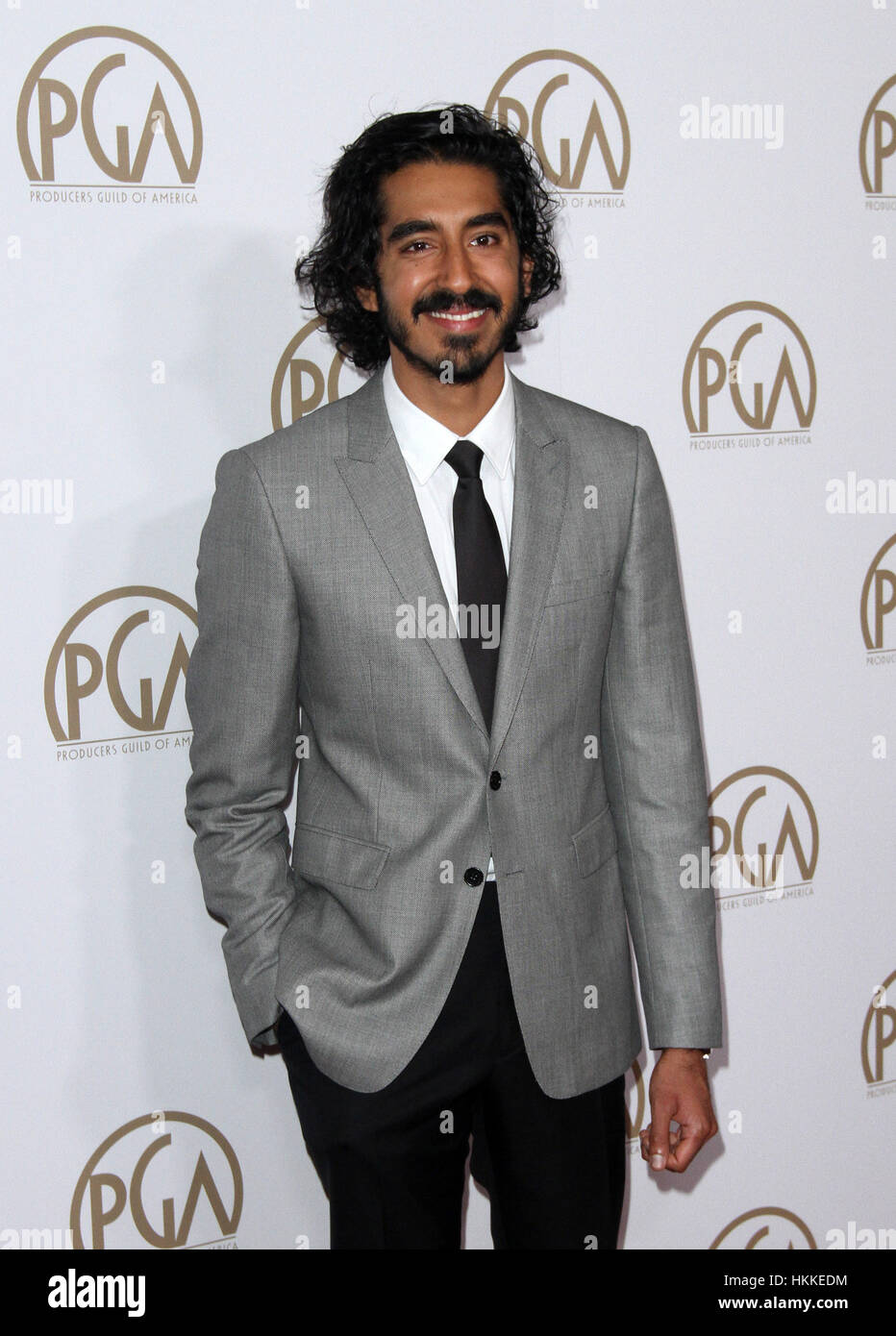 Dev patel 2017 hi-res stock photography and images - Alamy