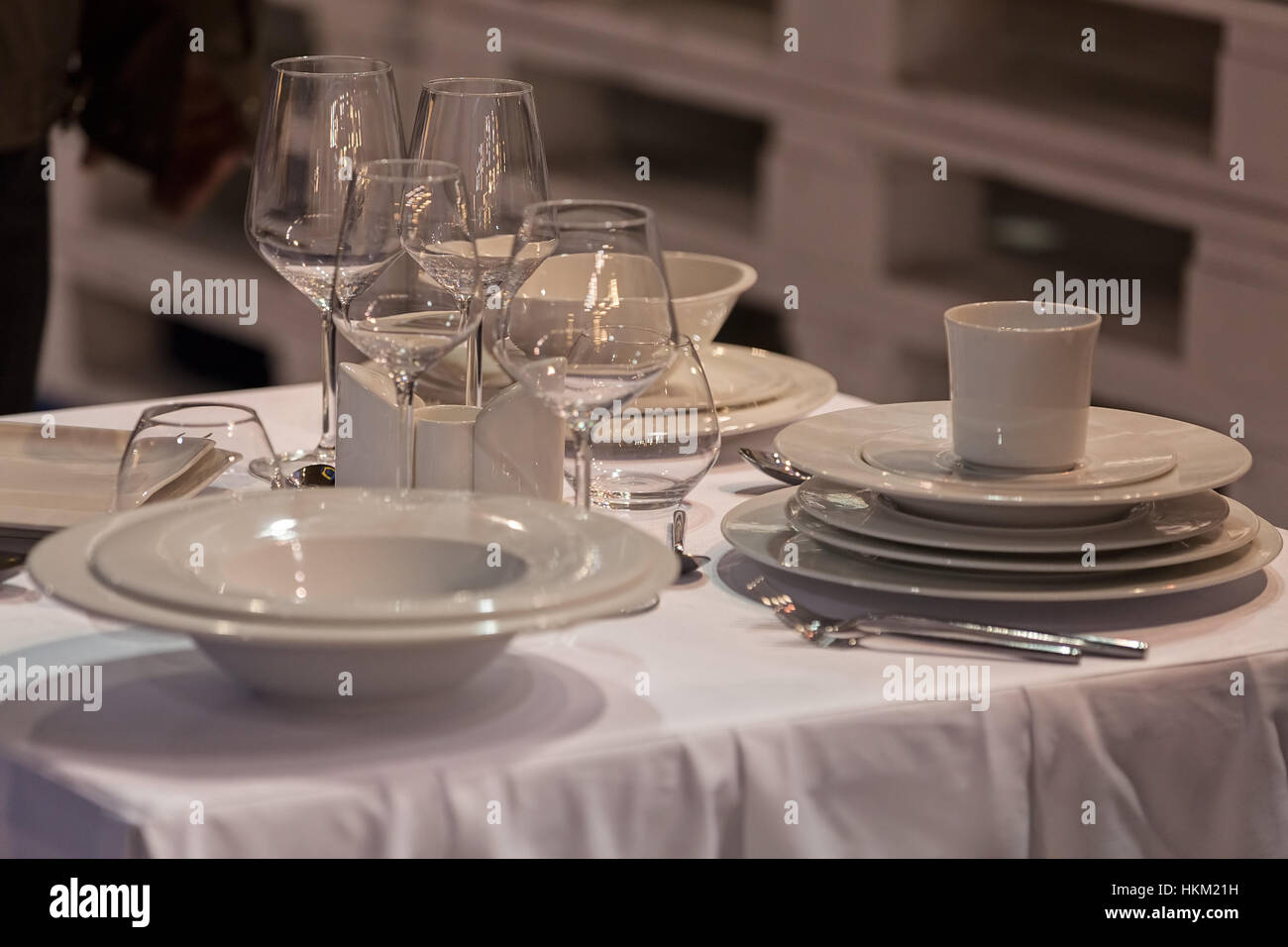 ceramic plates and elegant cups for restaurants at the exhibition, note ...