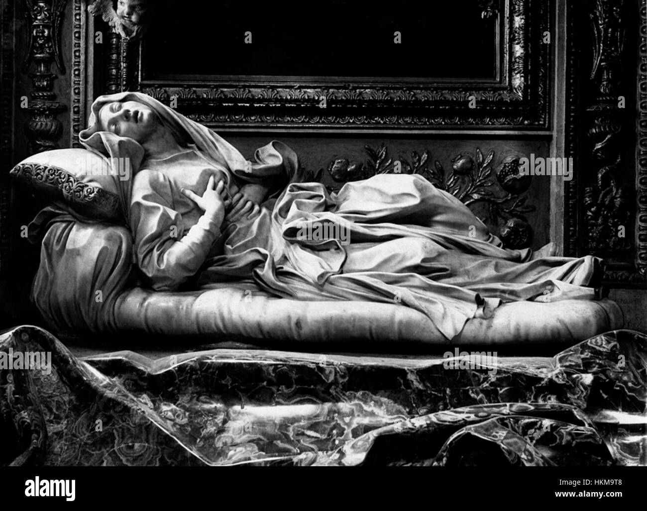 Sculpture gian lorenzo bernini Black and White Stock Photos & Images ...