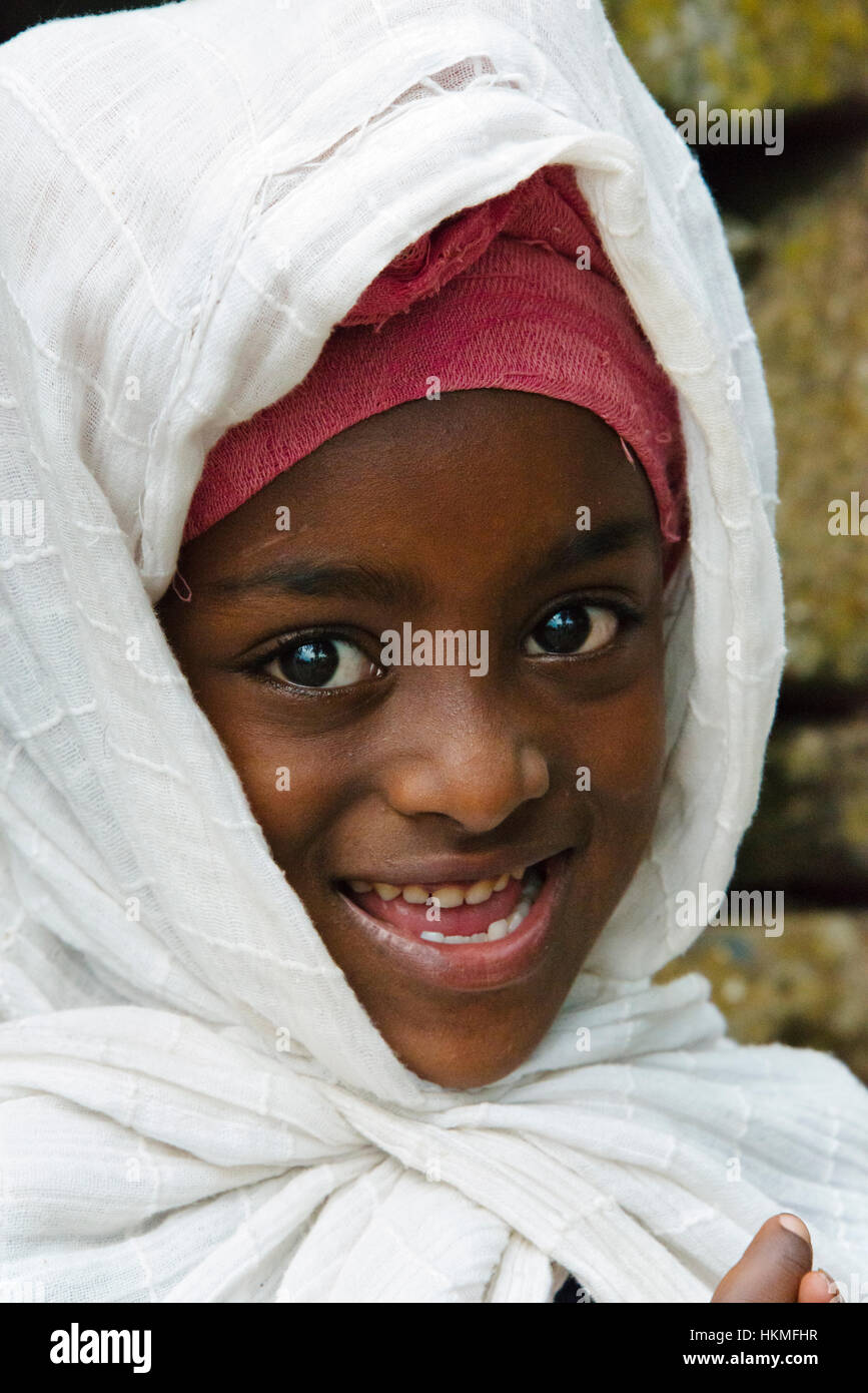 Amhara africa ethiopia girl hi-res stock photography and images - Alamy
