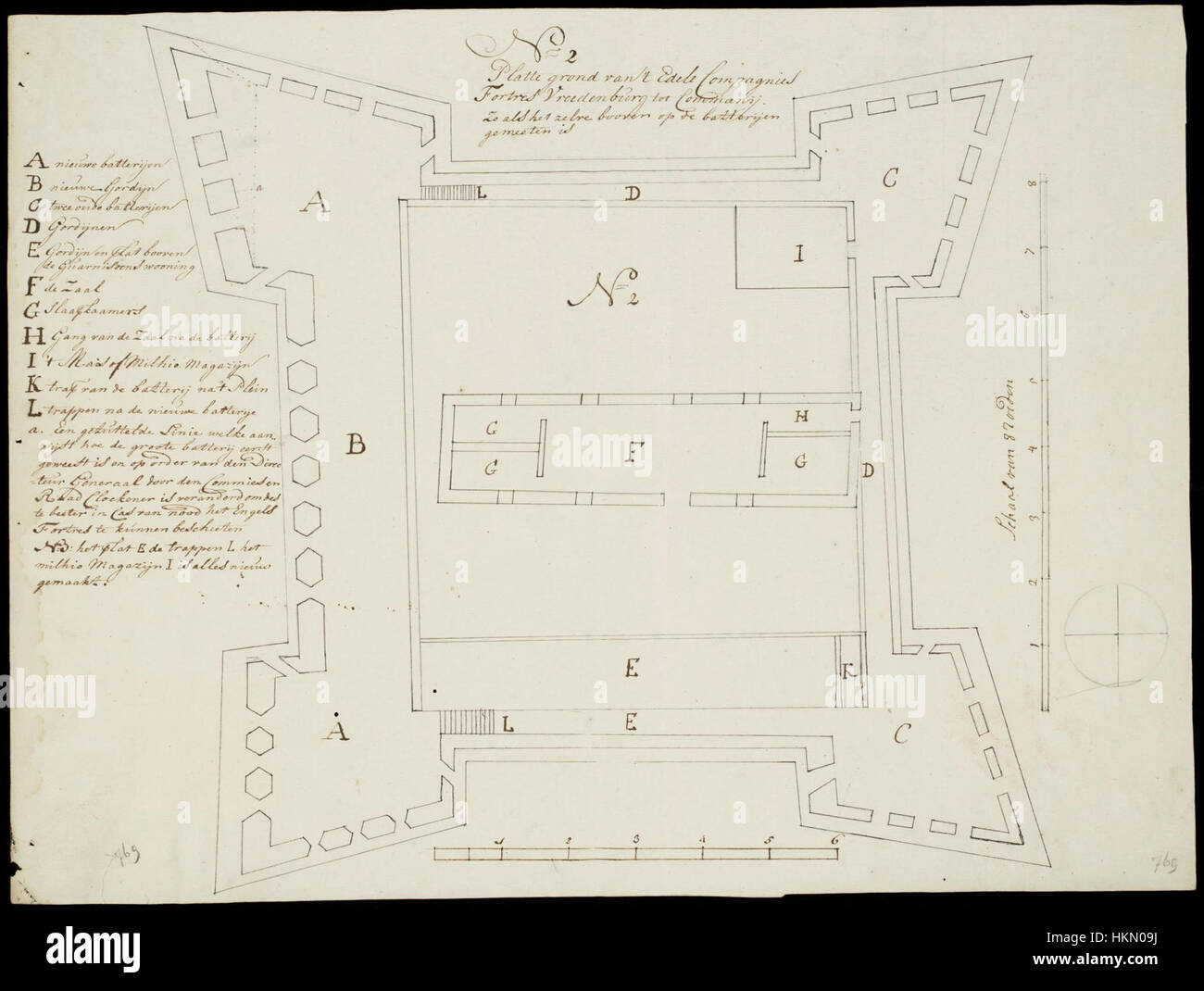 The floor plan of the Vredenburg fort at Komenda offers a detailed ...