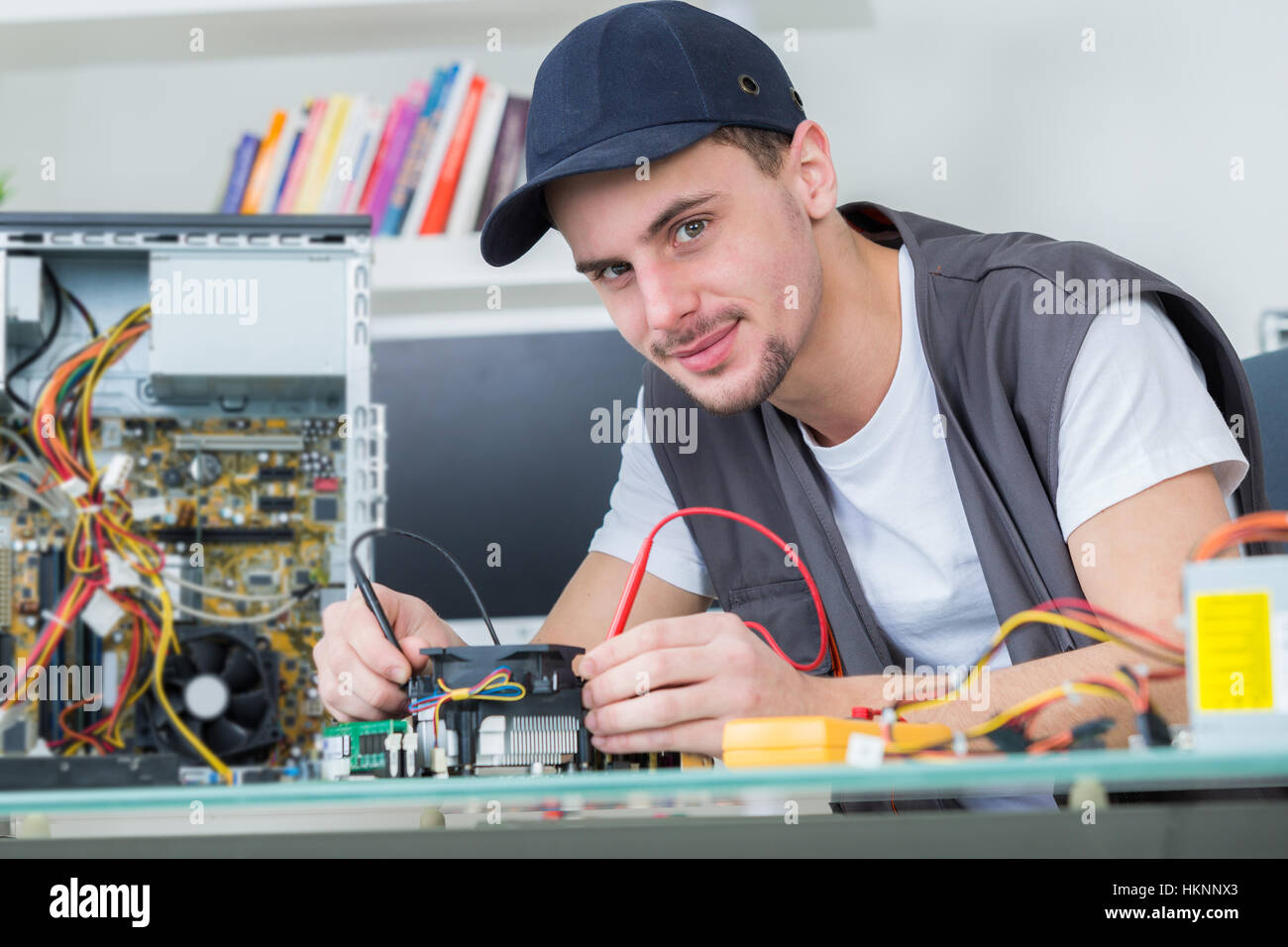 Electronic testing tool hi-res stock photography and images - Alamy