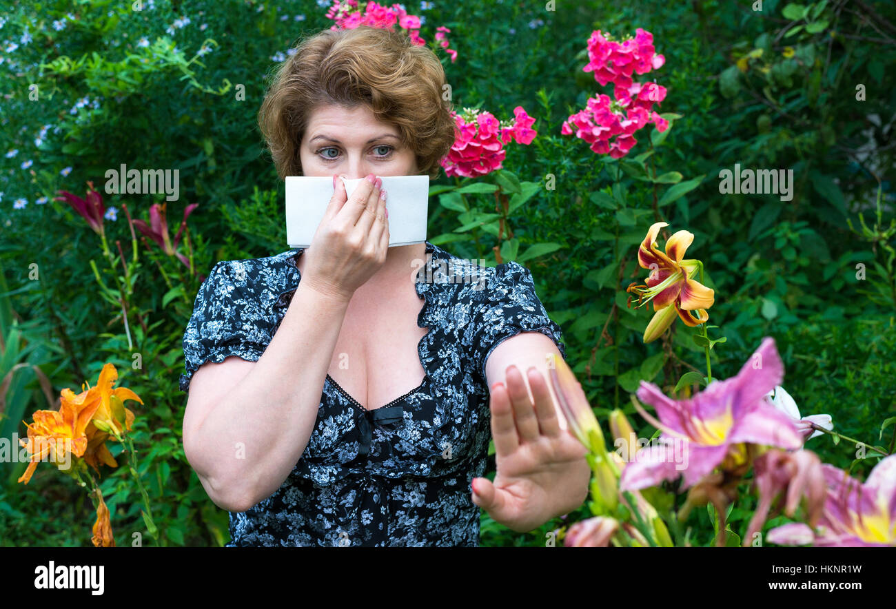 Woman with allergic rhinitis by pollen Stock Photo - Alamy