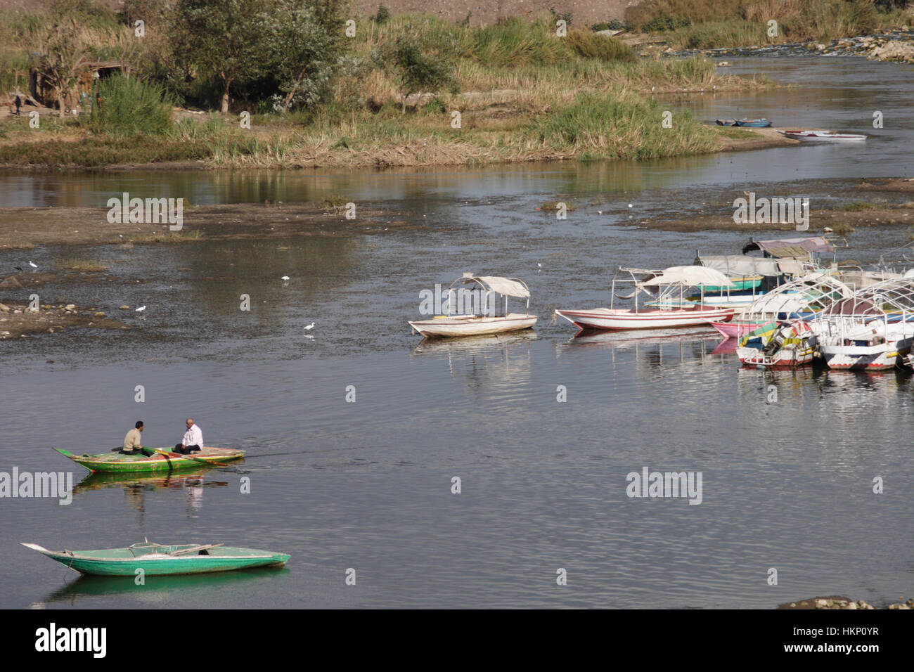 Nile water people hi-res stock photography and images - Alamy