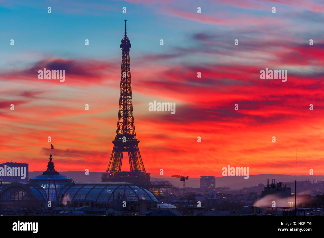 Eiffel Tower at sunset in Paris, France Stock Photo - Alamy