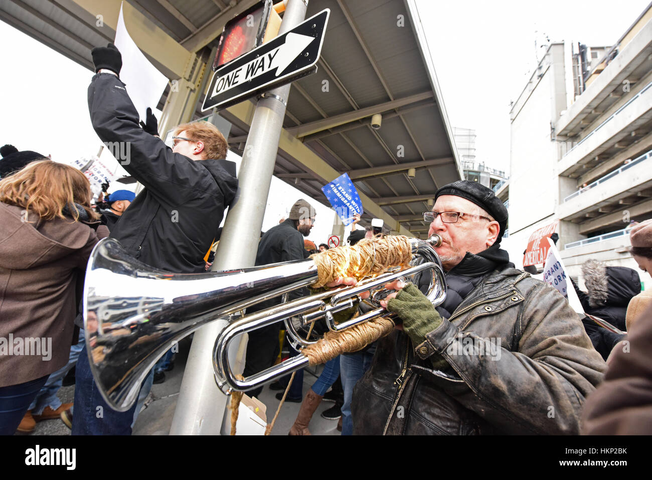 Jfk protest hi-res stock photography and images - Alamy