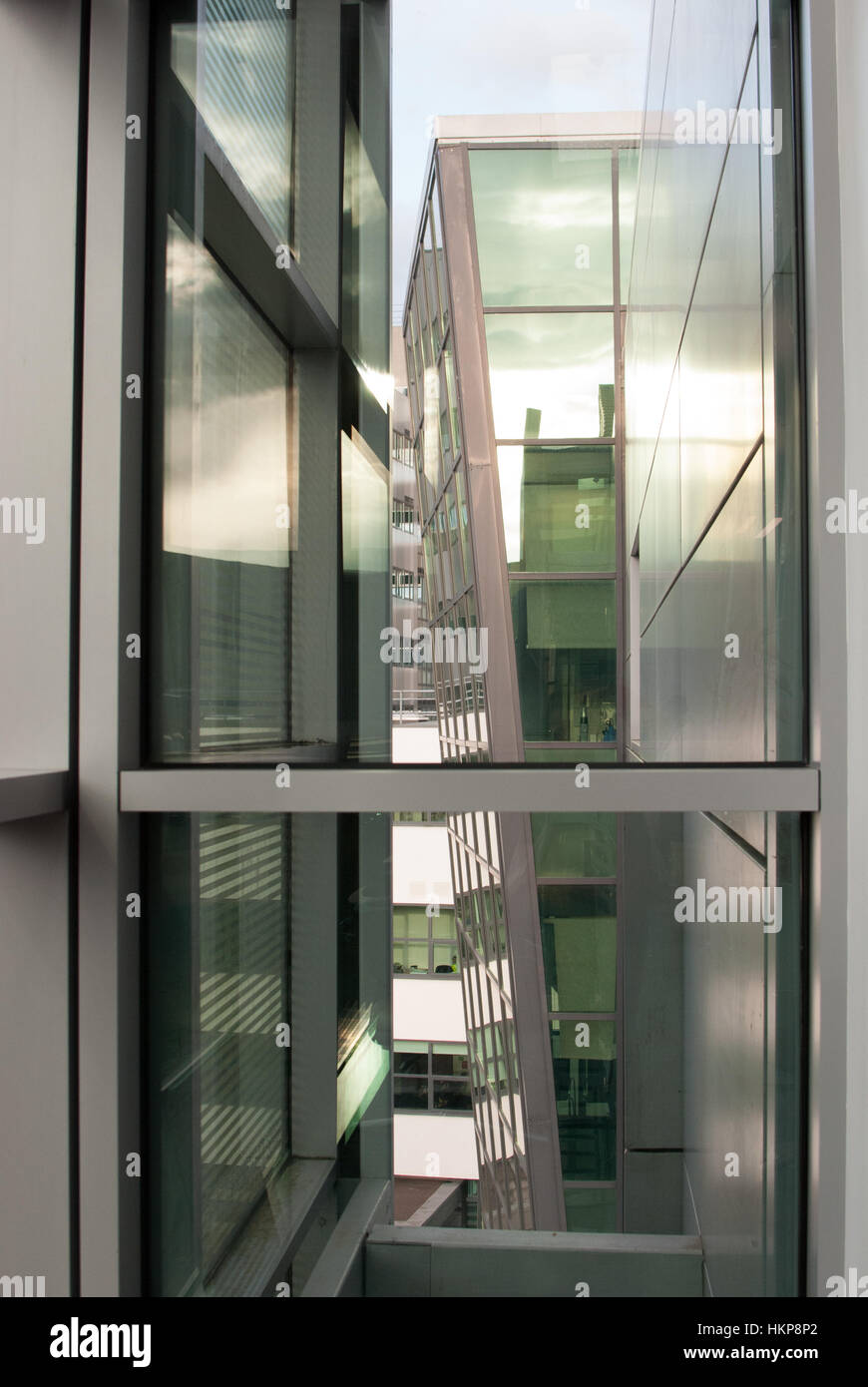 Scaling building hi-res stock photography and images - Alamy