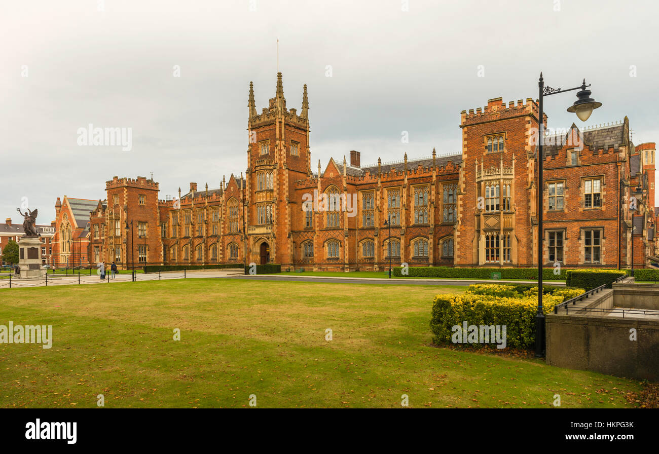 Queens university of belfast hi-res stock photography and images - Alamy