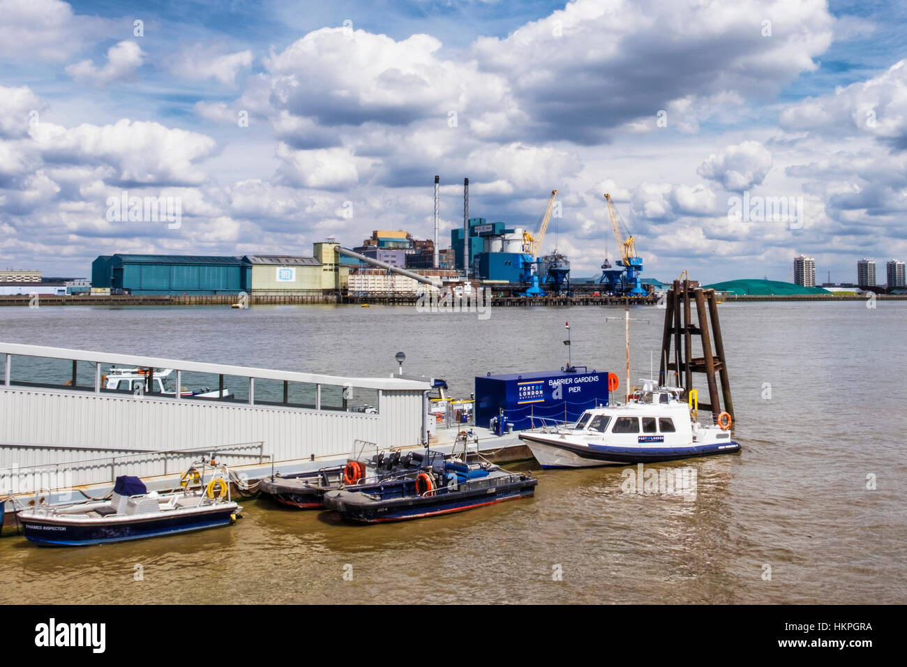 London, Greenwich, Thames river view. Barrier Gardens Pier and Tate ...