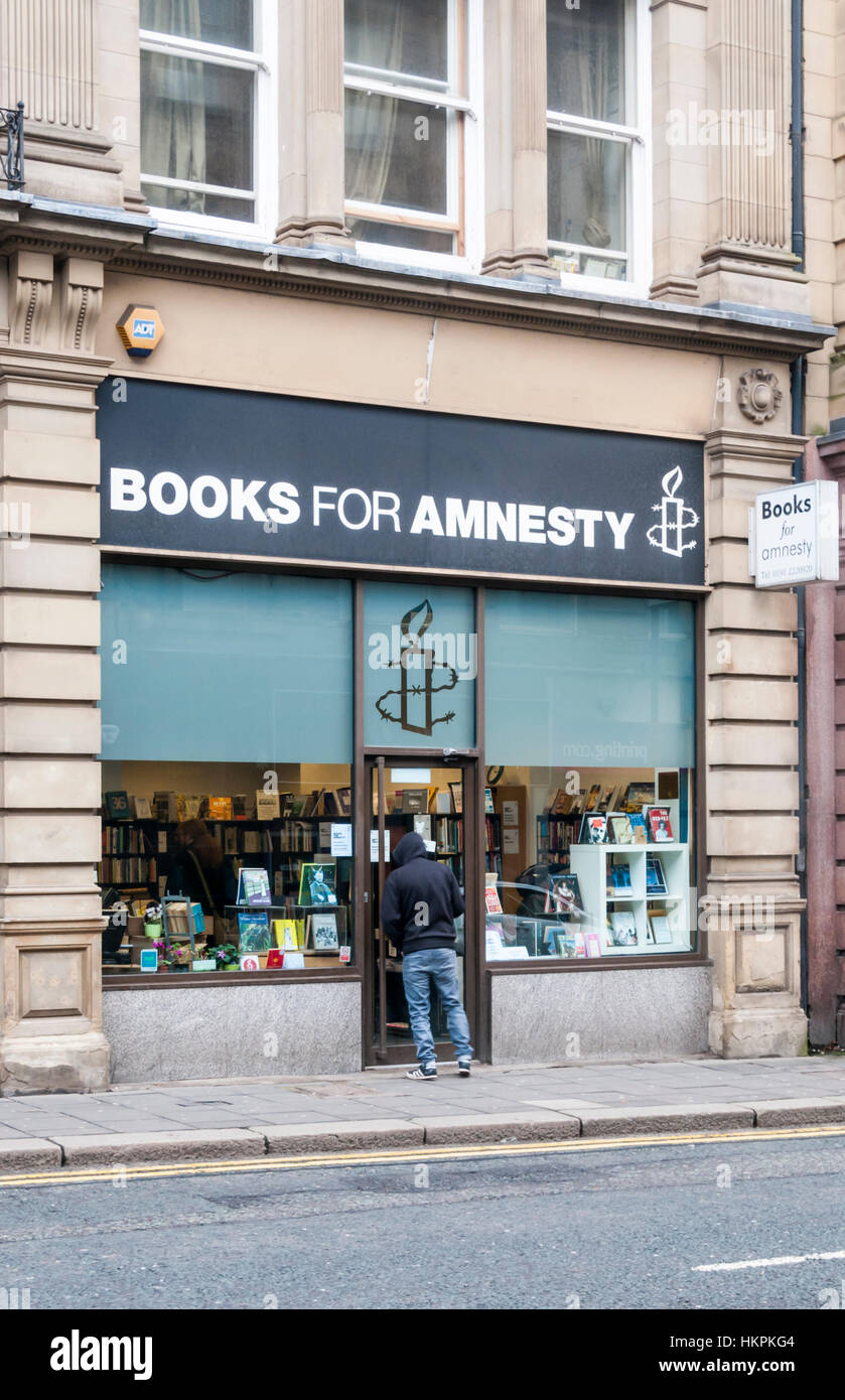 Newcastle upon tyne westgate road hi-res stock photography and images ...