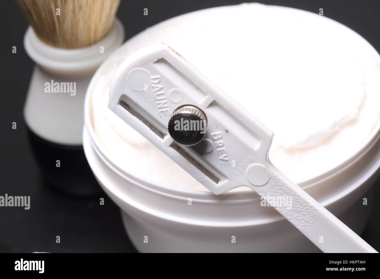 Shaving cream hi-res stock photography and images - Alamy