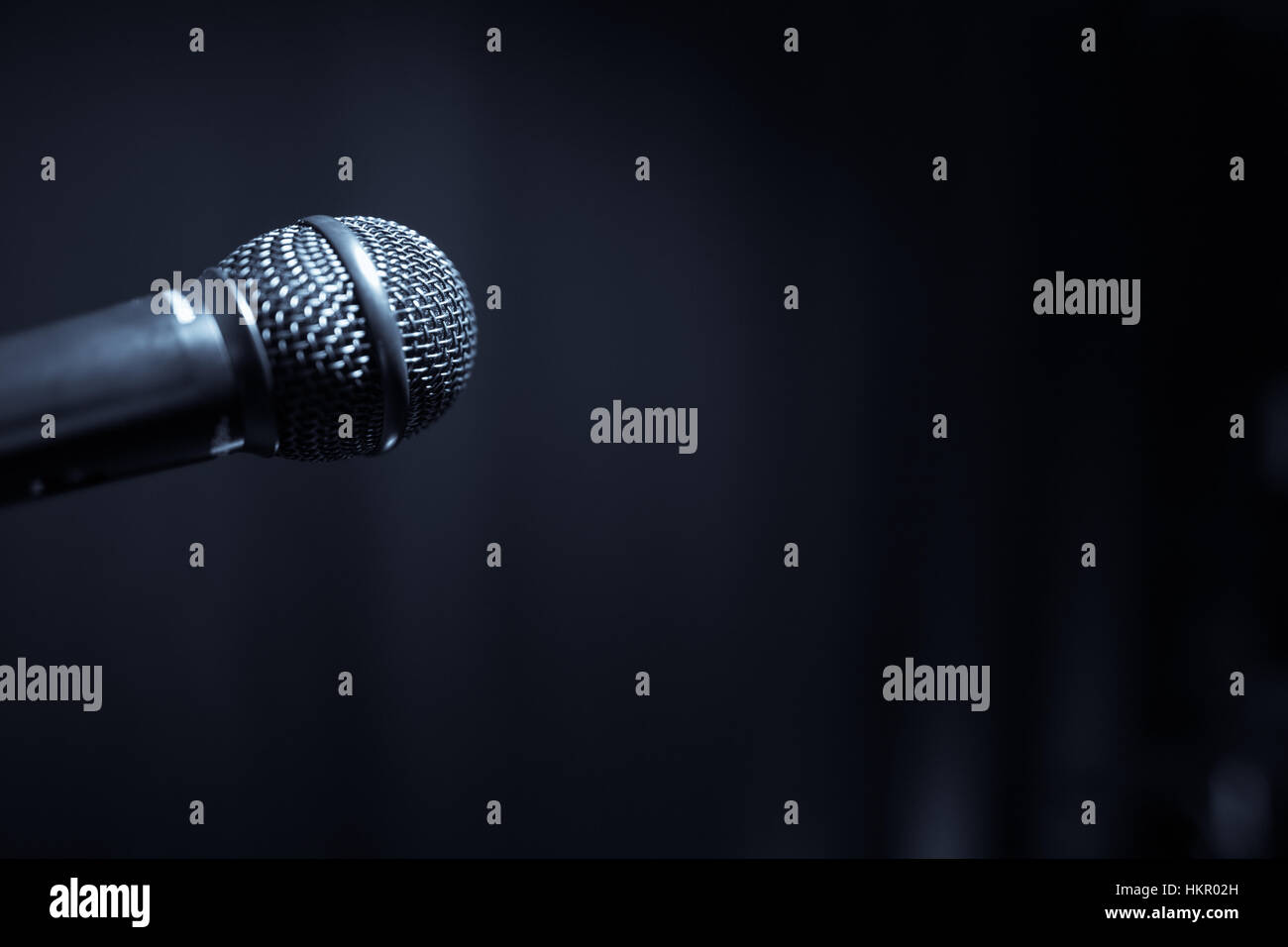 Black vocal microphone close hi-res stock photography and images - Alamy